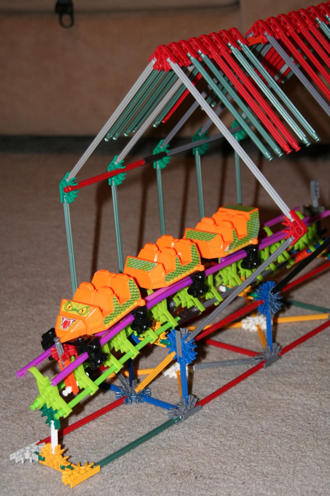 Knex Roller Coaster Station - Instructables