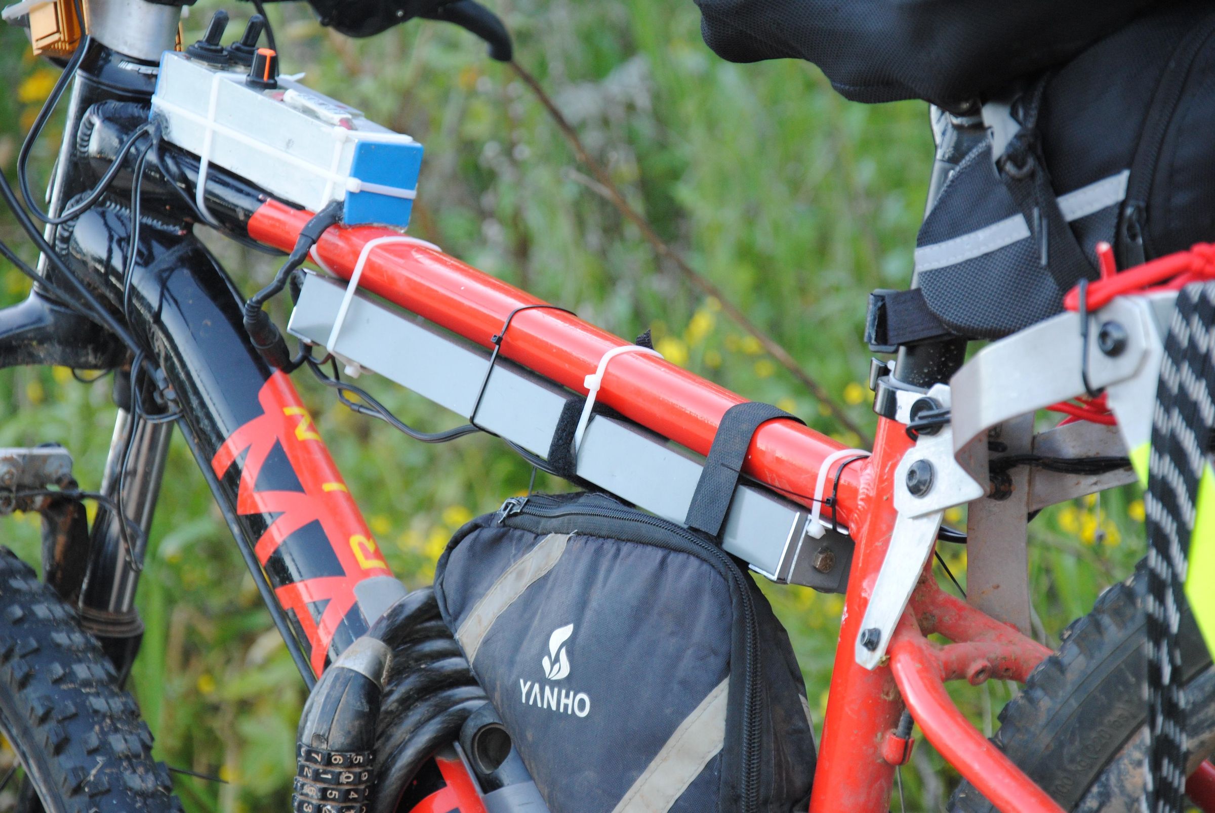 DIY Insanely Bright LED Bike Light With LED Strip Lighting (on a Budget ...