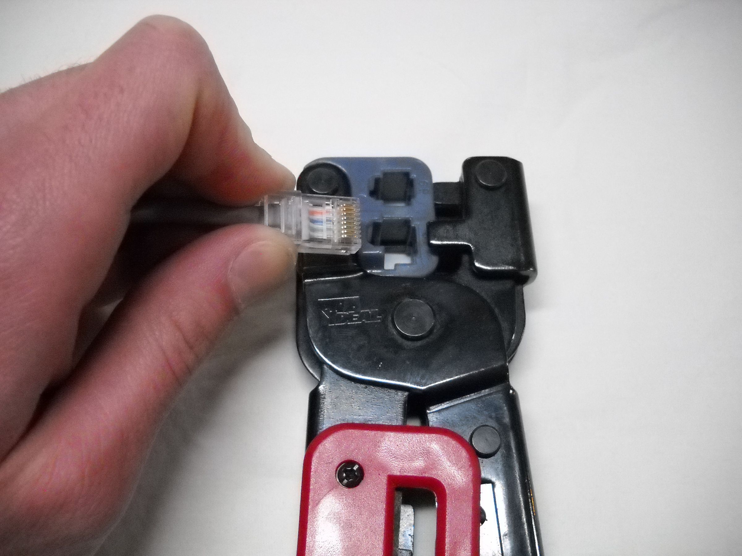 Terminating an Ethernet (CAT5e/CAT6) Cable : 6 Steps - Instructables
