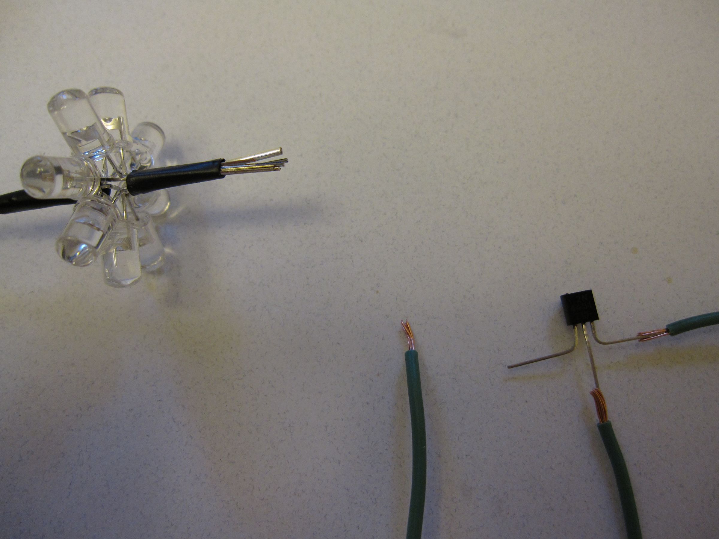 Stereo Speakers With Synched LED Lighting : 8 Steps - Instructables