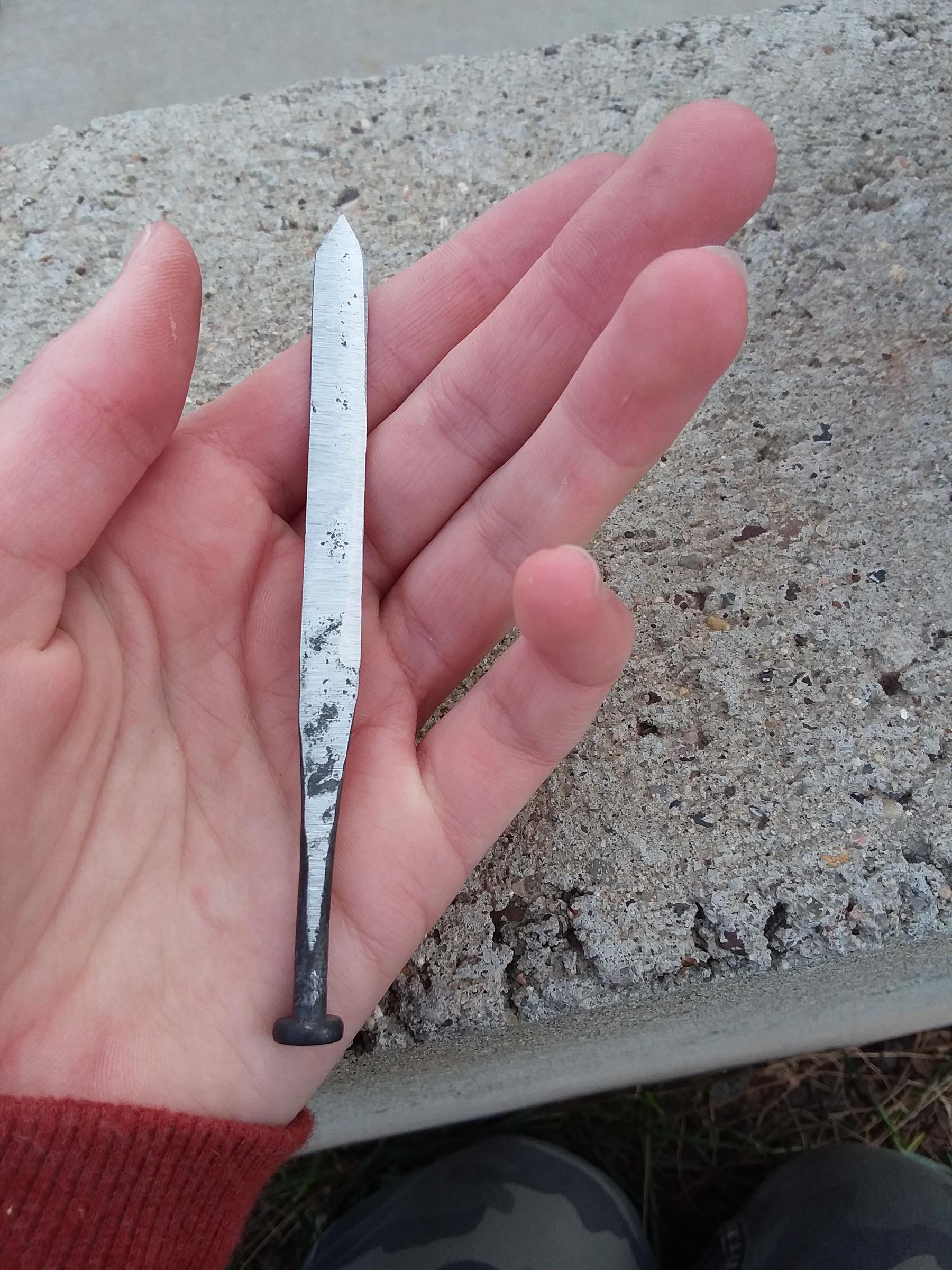 Mini Sword : 8 Steps (with Pictures) - Instructables