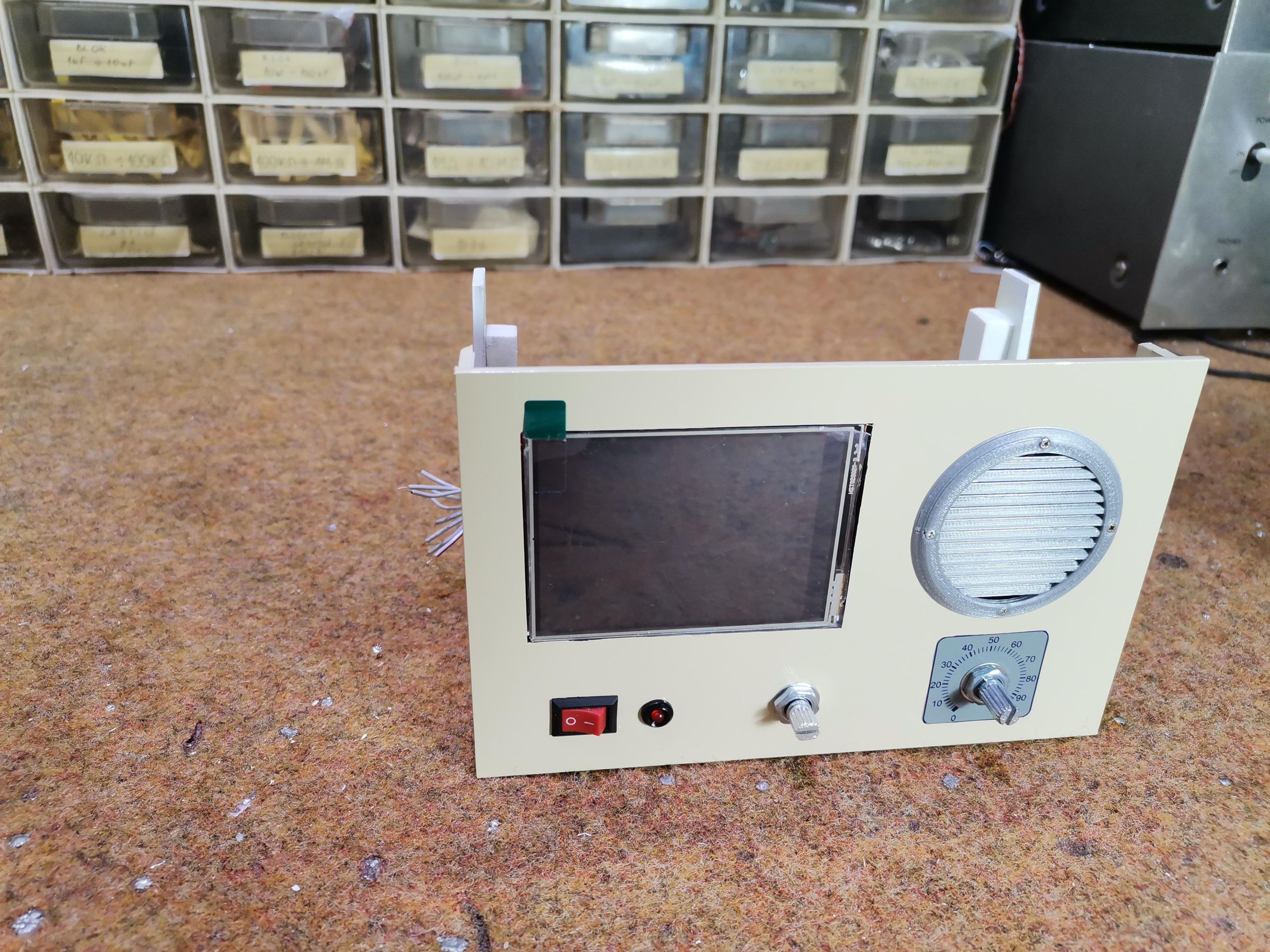 DIY Si47xx All Band DSP Radio With 2.8 Inch Touch TFT Display : 4 Steps ...