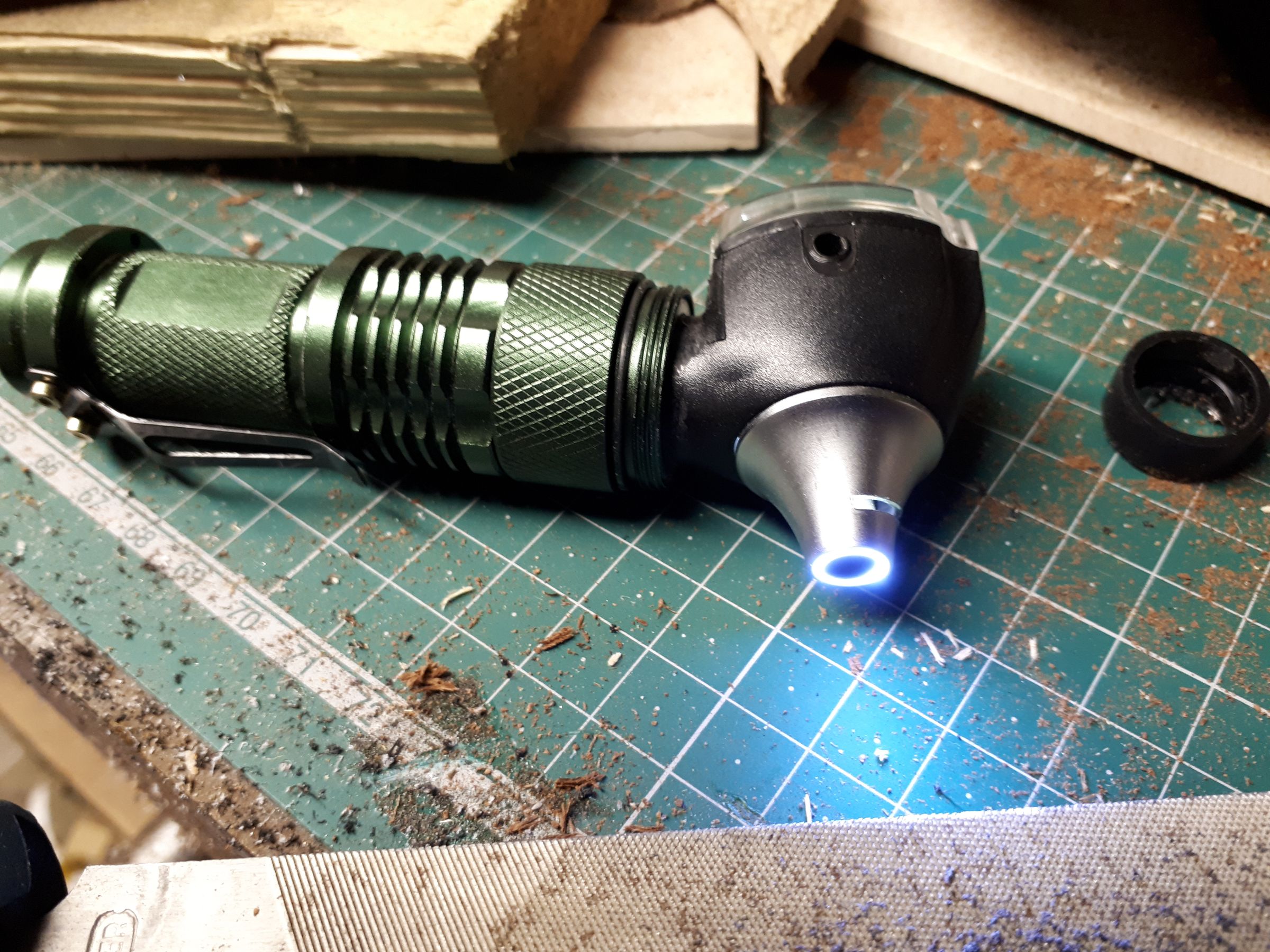 Micro LED Otoscope/Auroscope (for Visiting Bag) : 3 Steps - Instructables