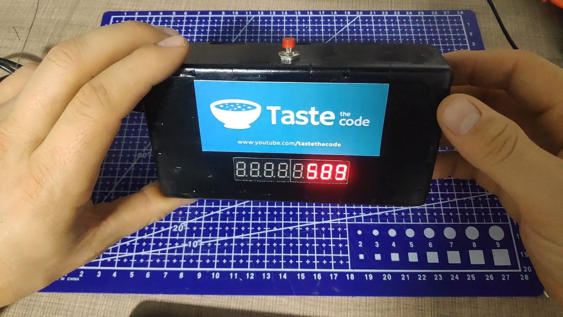 Accurate YouTube Subscriber Counter : 4 Steps - Instructables