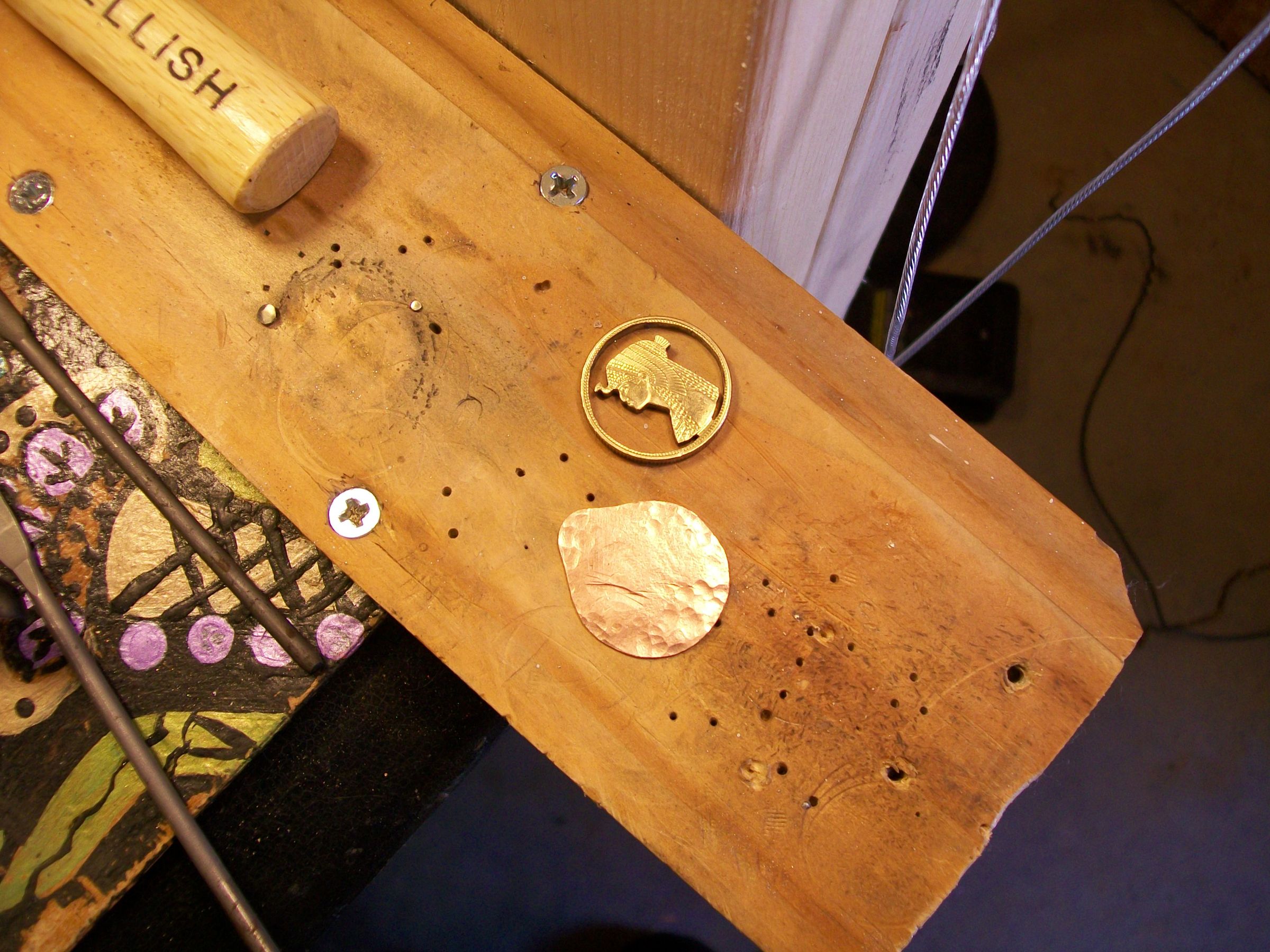 How to Cut Coins to Make Jewelry : 5 Steps (with Pictures) - Instructables