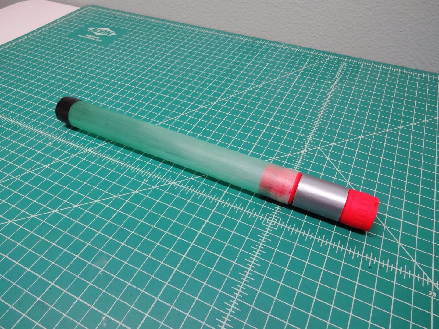 Easy $5 Lightsabers : 18 Steps (with Pictures) - Instructables