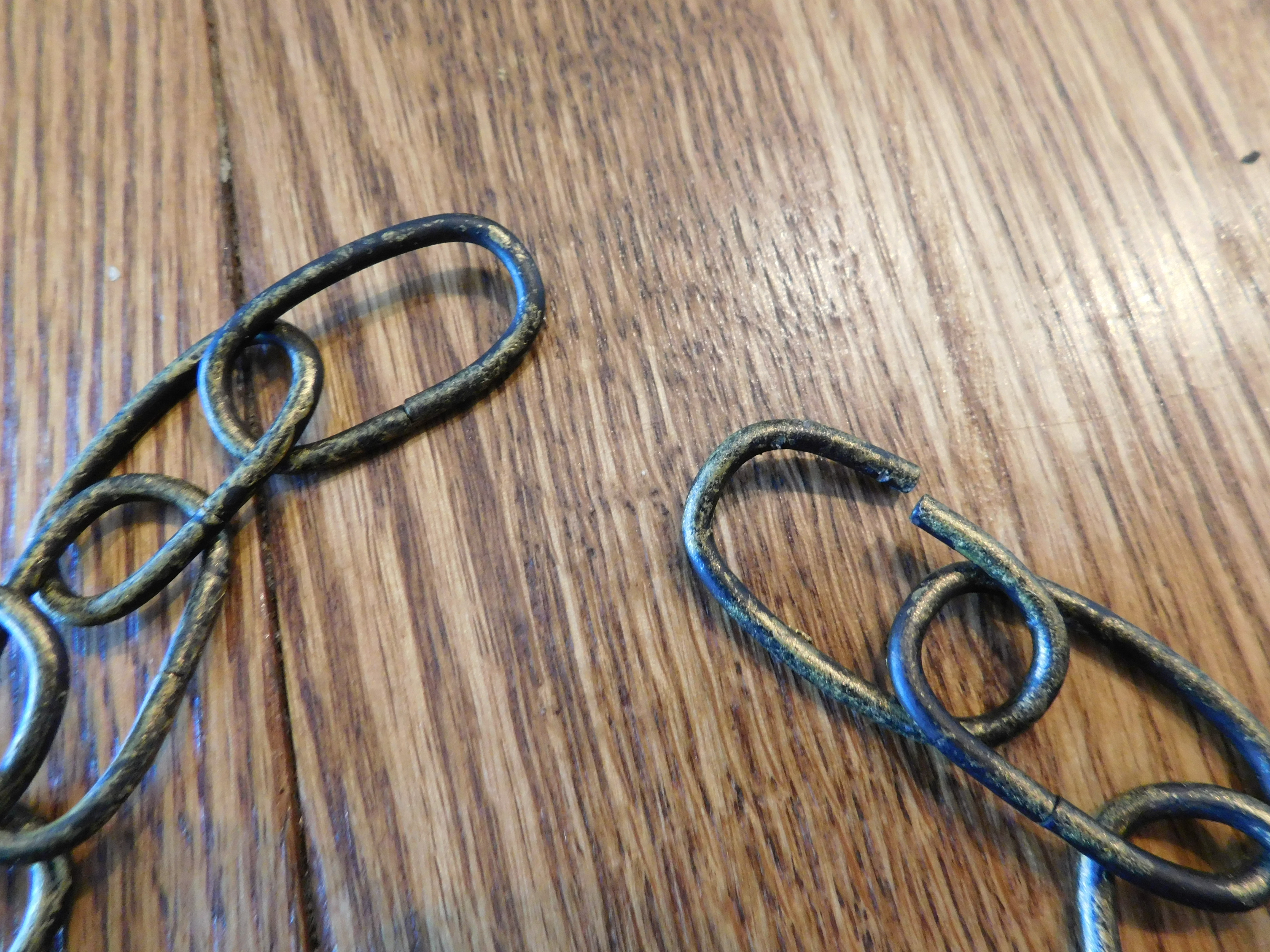 Dr. Doom Cape: Scaled, Mini/full : 9 Steps (with Pictures) - Instructables