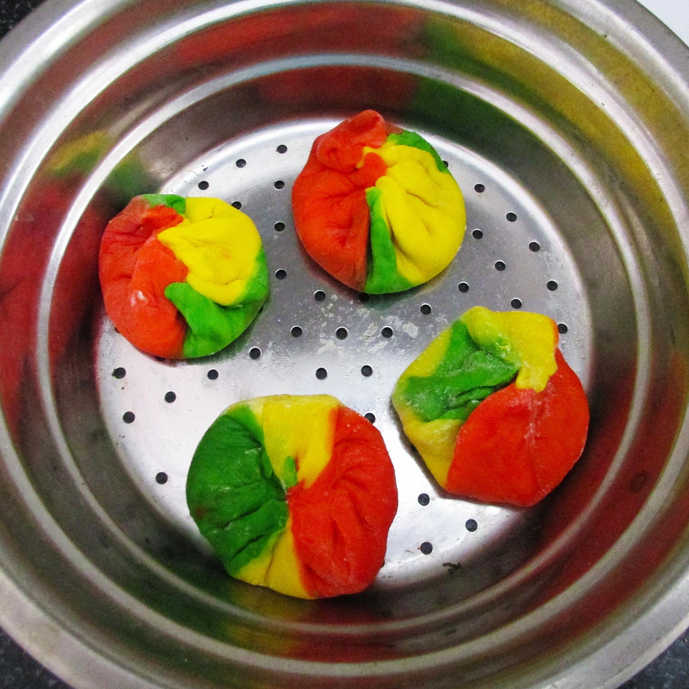 Rainbow Momos : 19 Steps (with Pictures) - Instructables