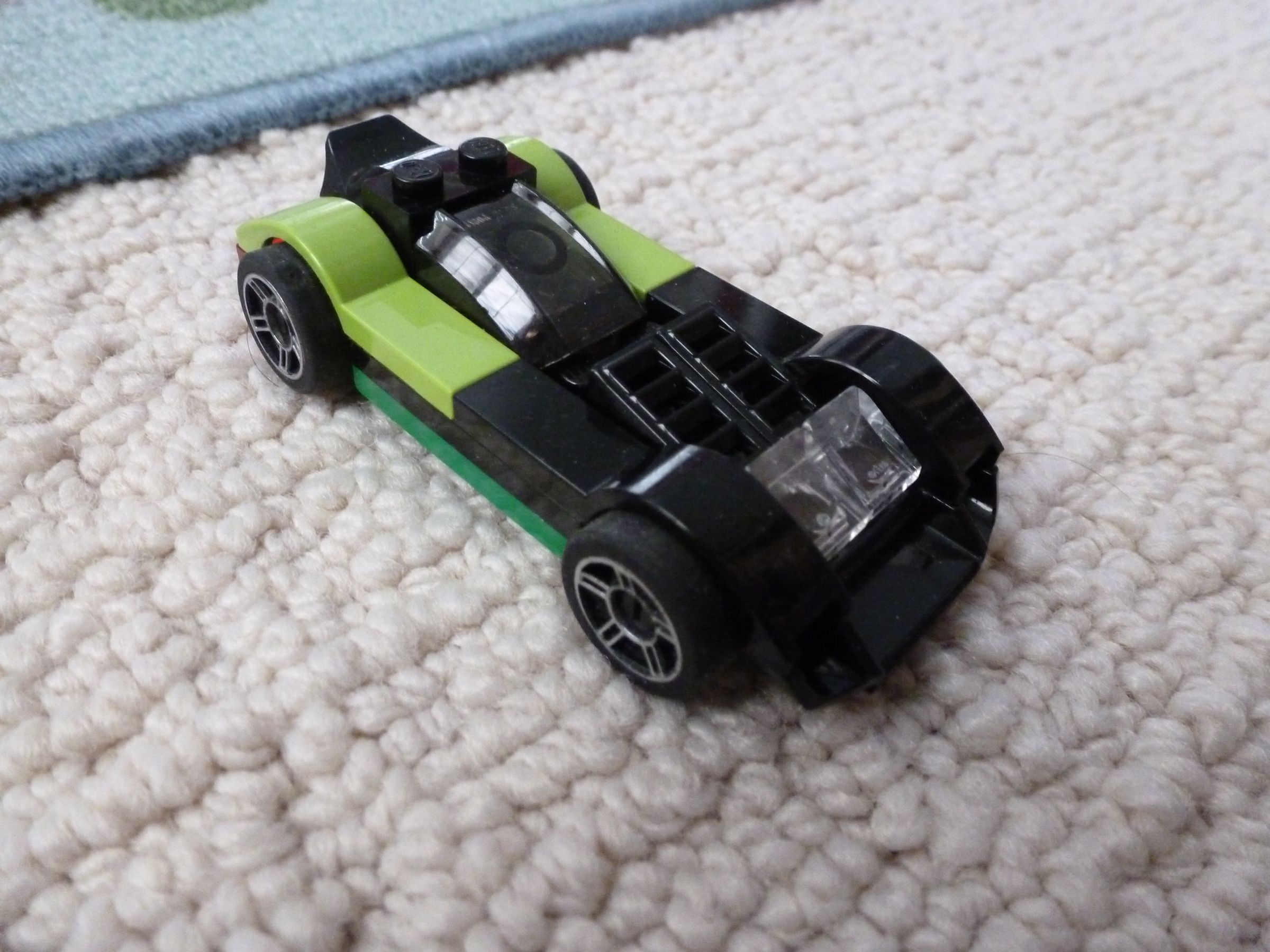How to Make a Cool LEGO Car : 4 Steps - Instructables
