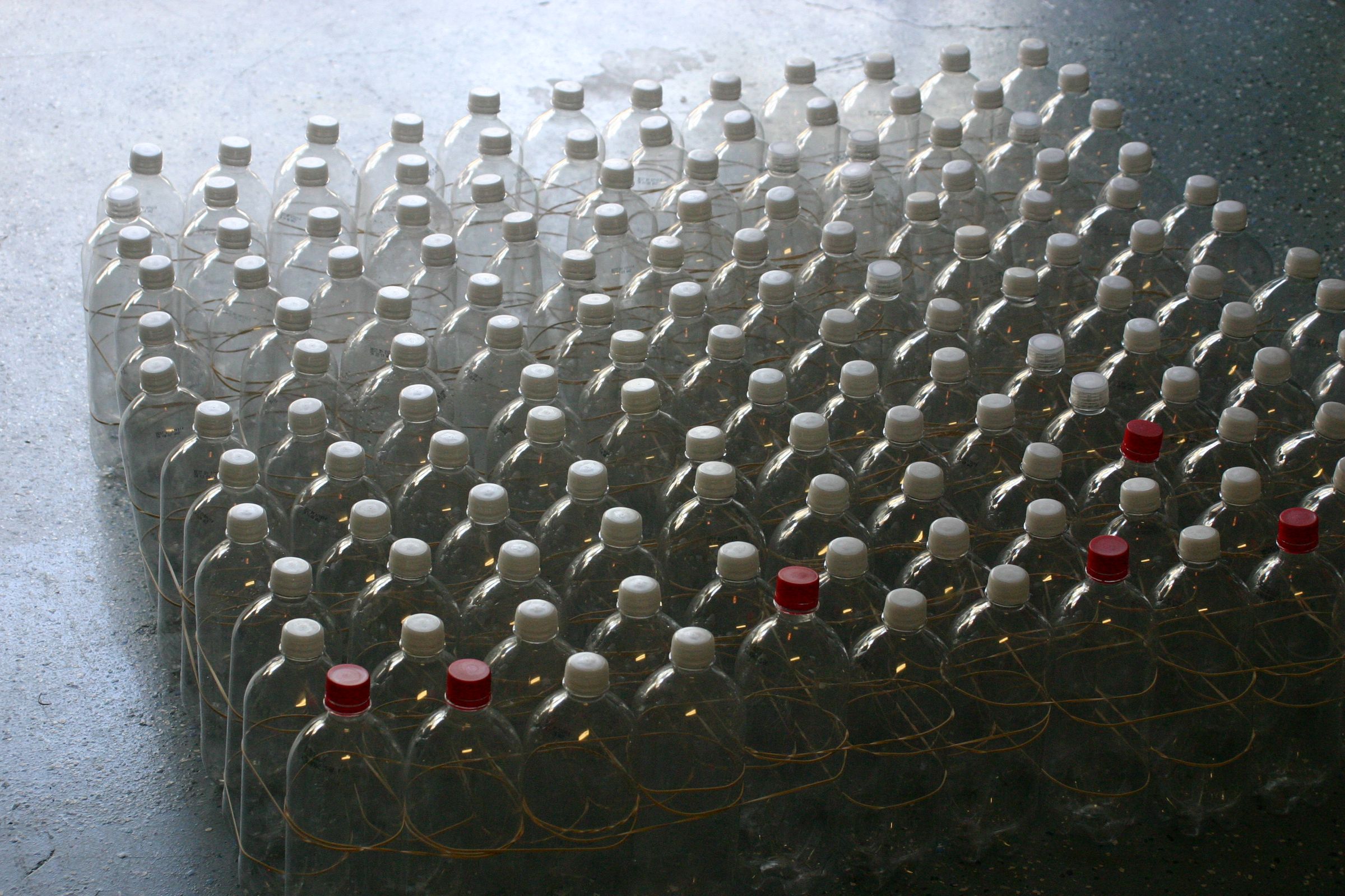 Easy Plastic Light Grid Diffuser / Background : 3 Steps - Instructables