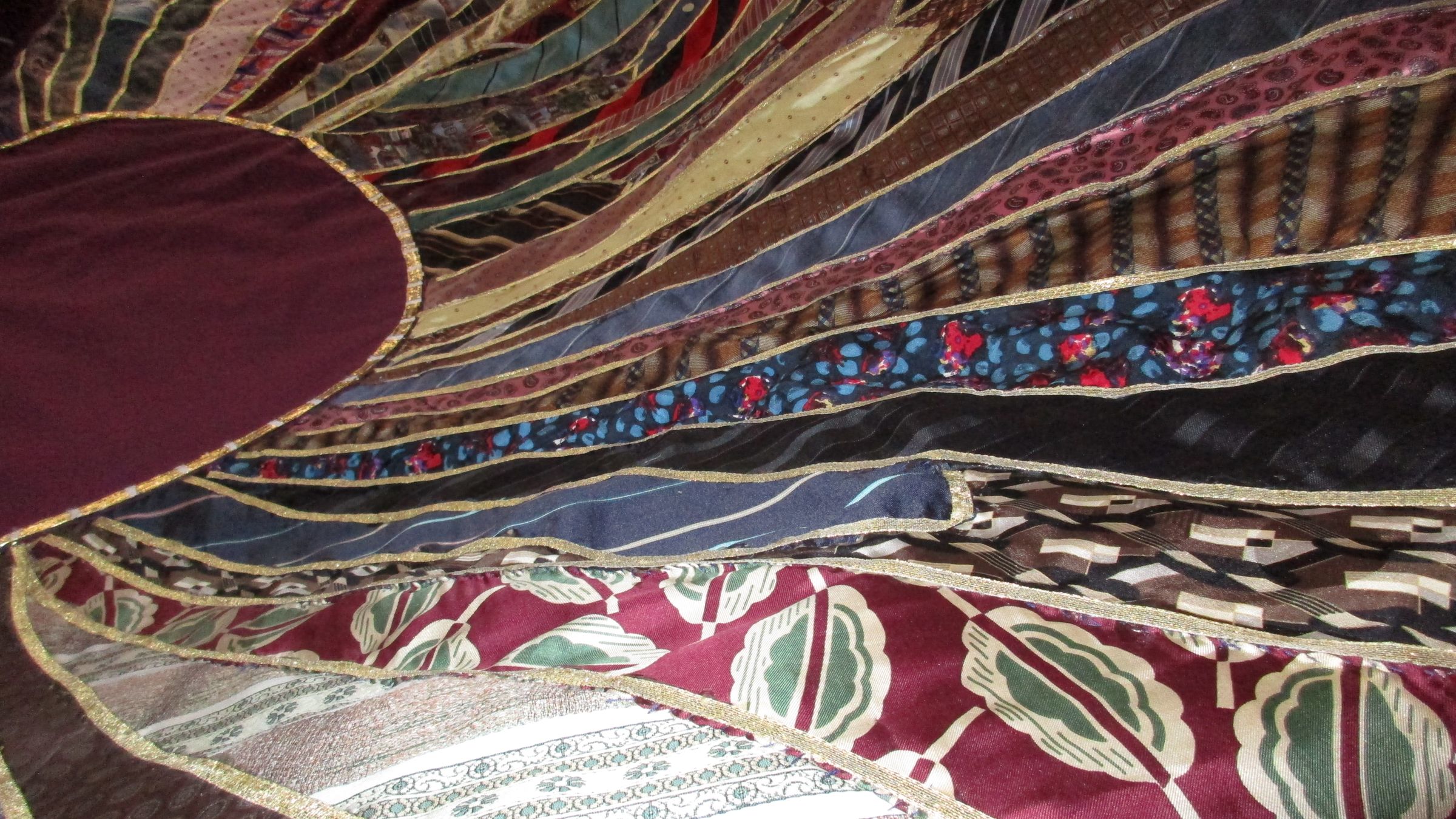 Men's Necktie Quilt : 10 Steps (with Pictures) - Instructables