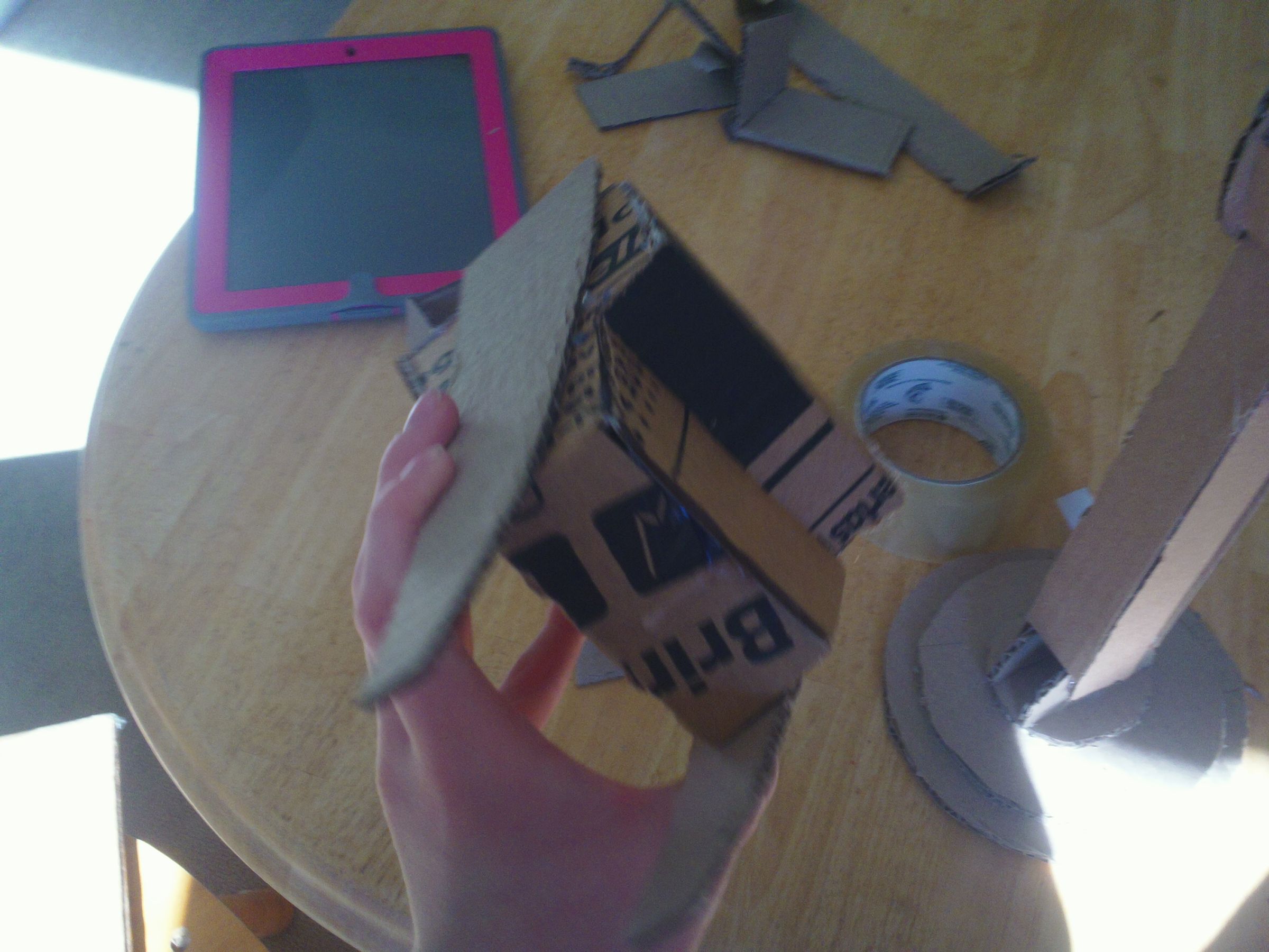 Cardboard AT-AT Walker Table : 9 Steps (with Pictures) - Instructables