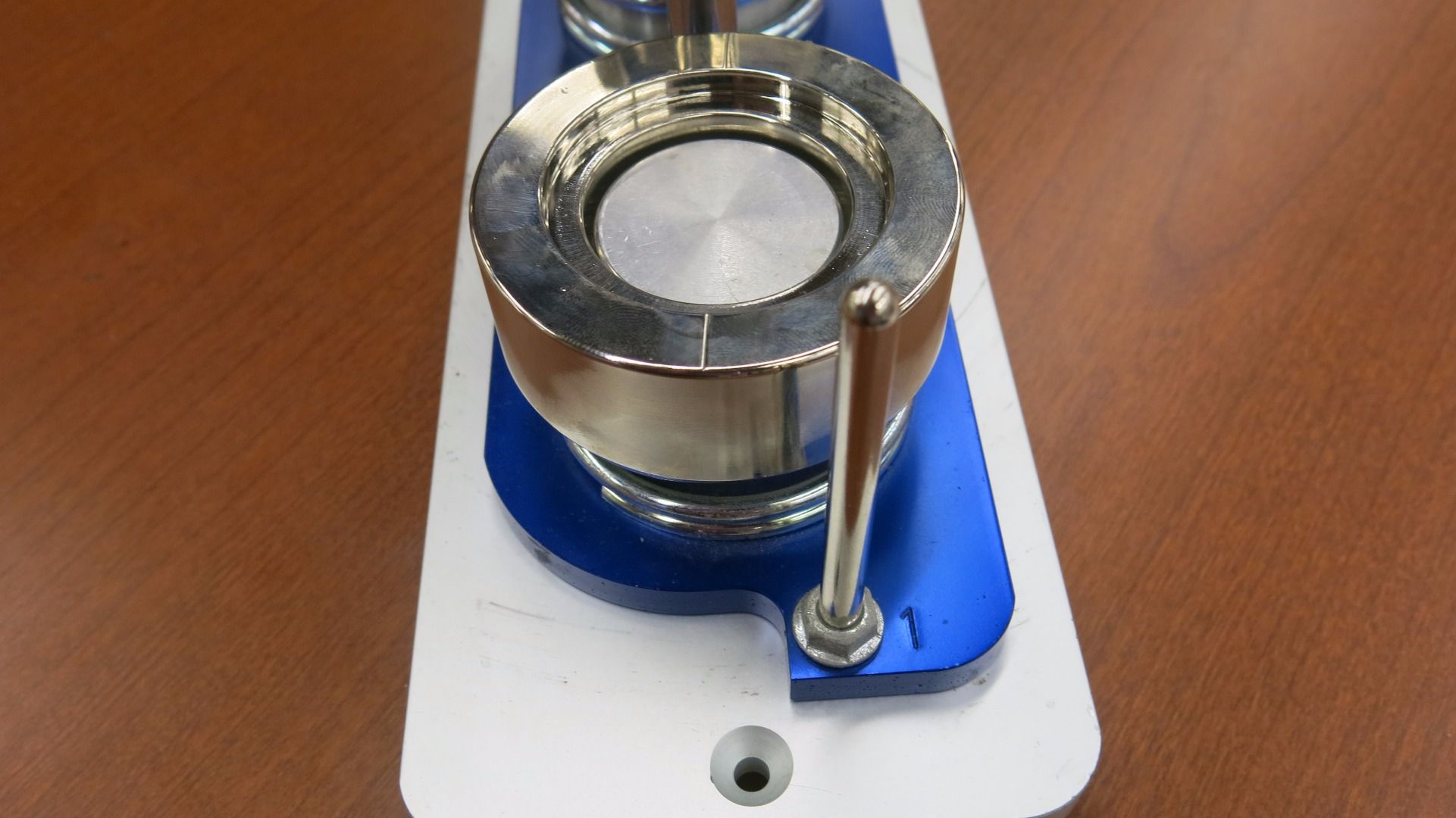 Making Custom Buttons : 18 Steps (with Pictures) - Instructables