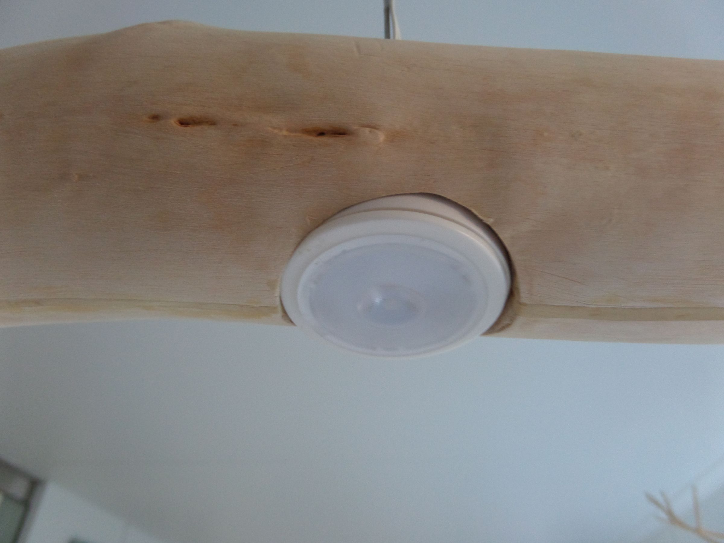 Natural Wood Diner Table LED Lamp : 6 Steps (with Pictures) - Instructables