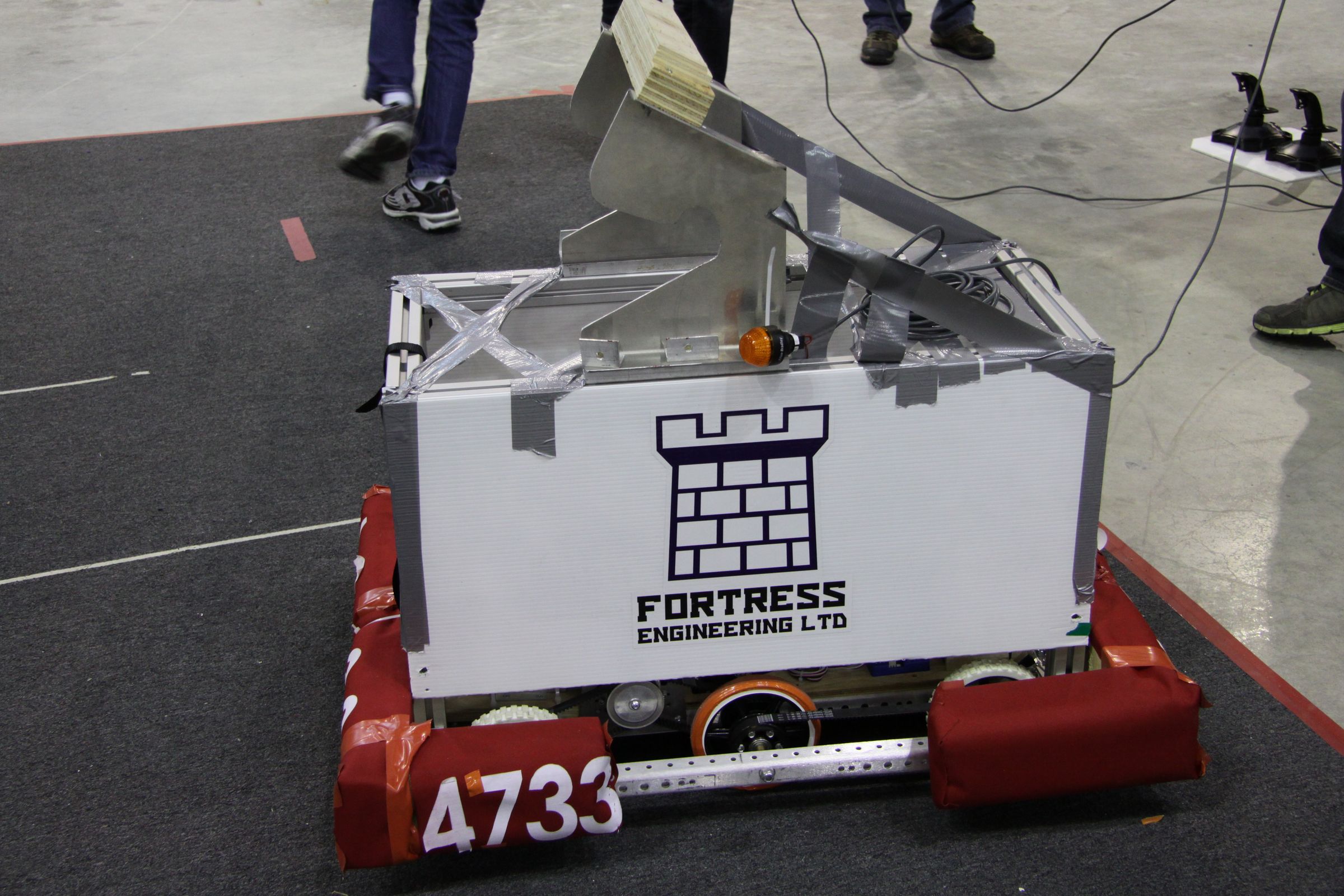 Scarlett Robotics First, F.I.R.S.T Robot :) - Instructables