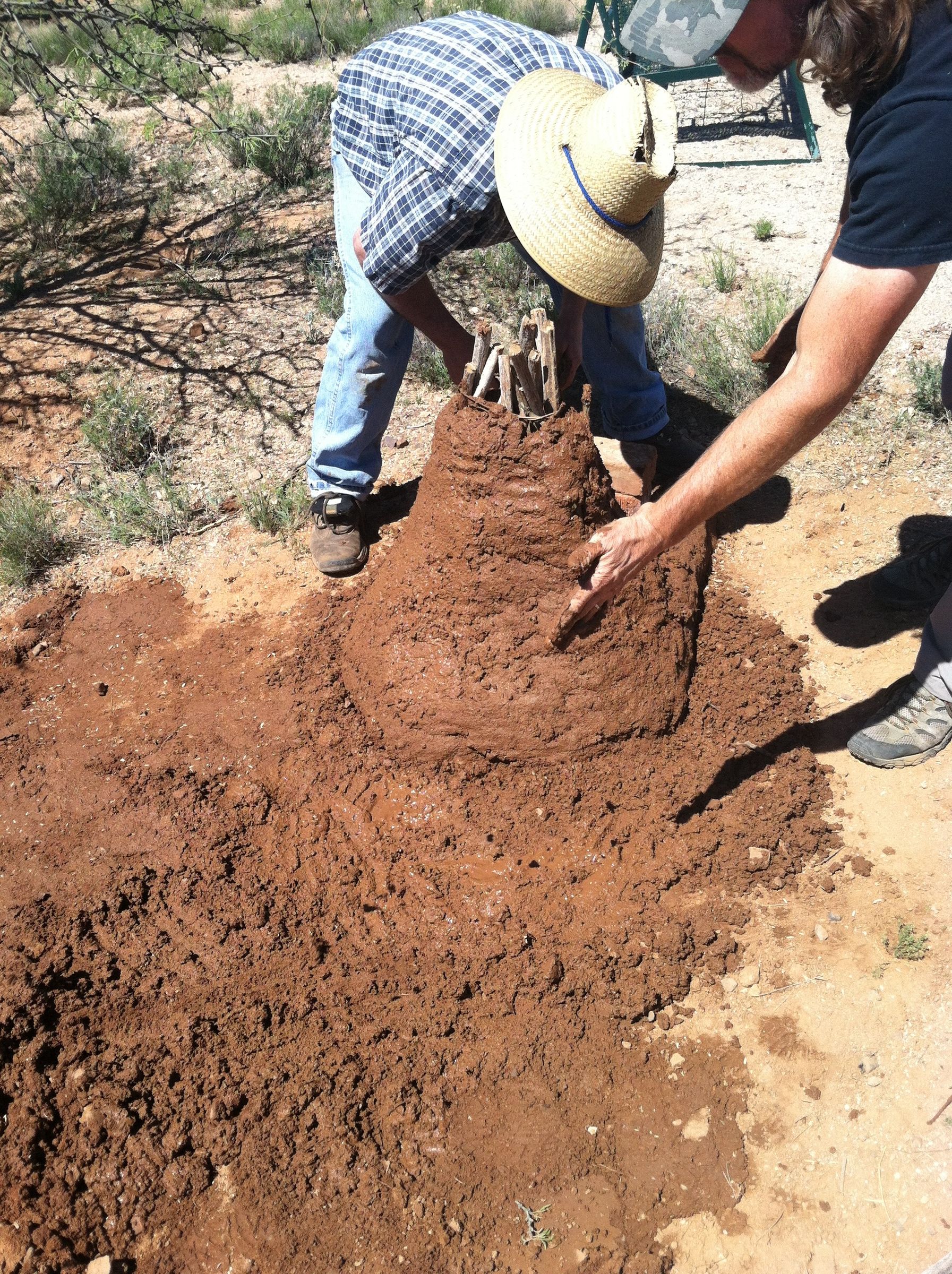 How to Build a Mud Stove : 11 Steps (with Pictures) - Instructables