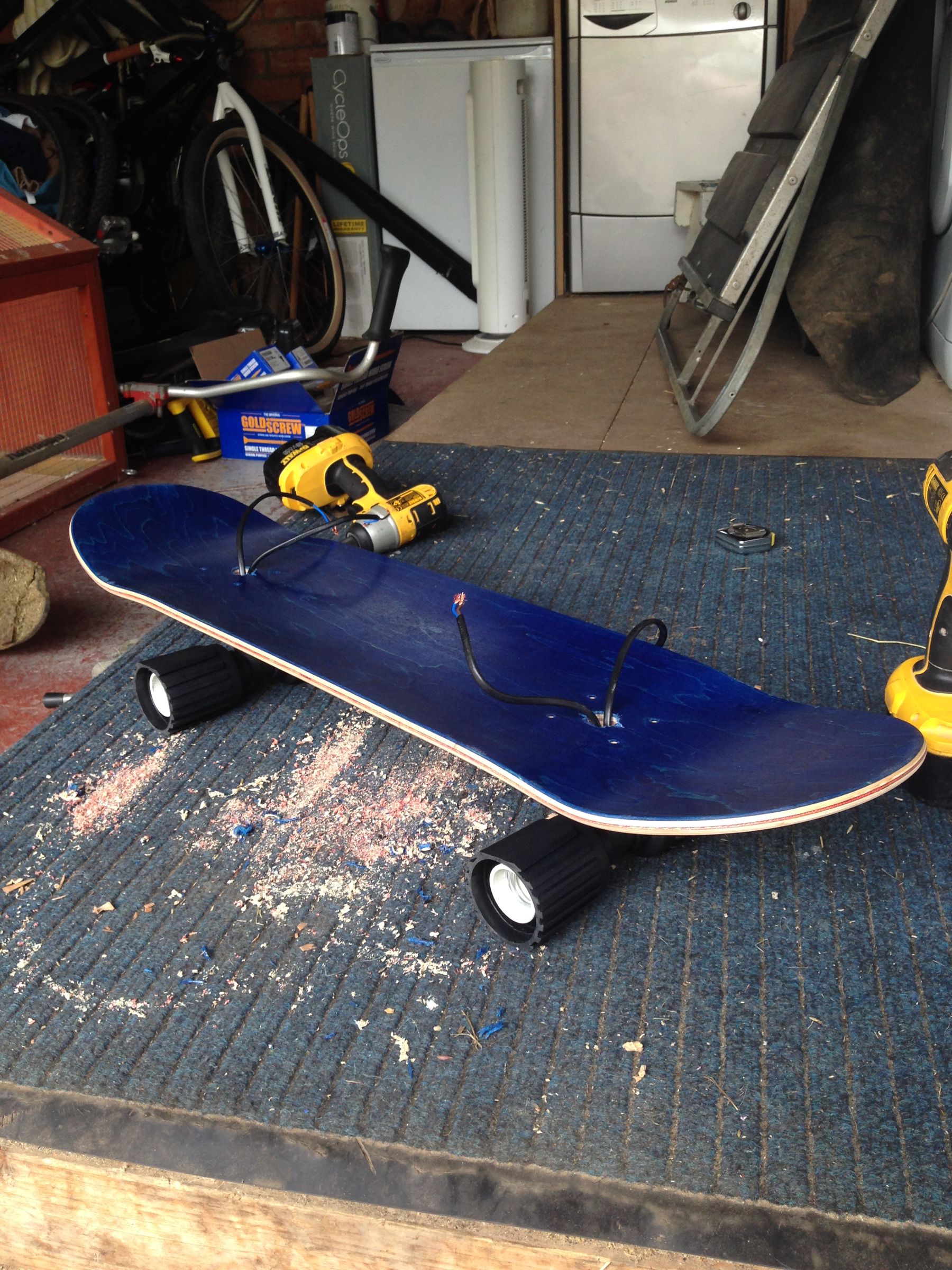 Hanging Skateboard Light : 4 Steps (with Pictures) - Instructables