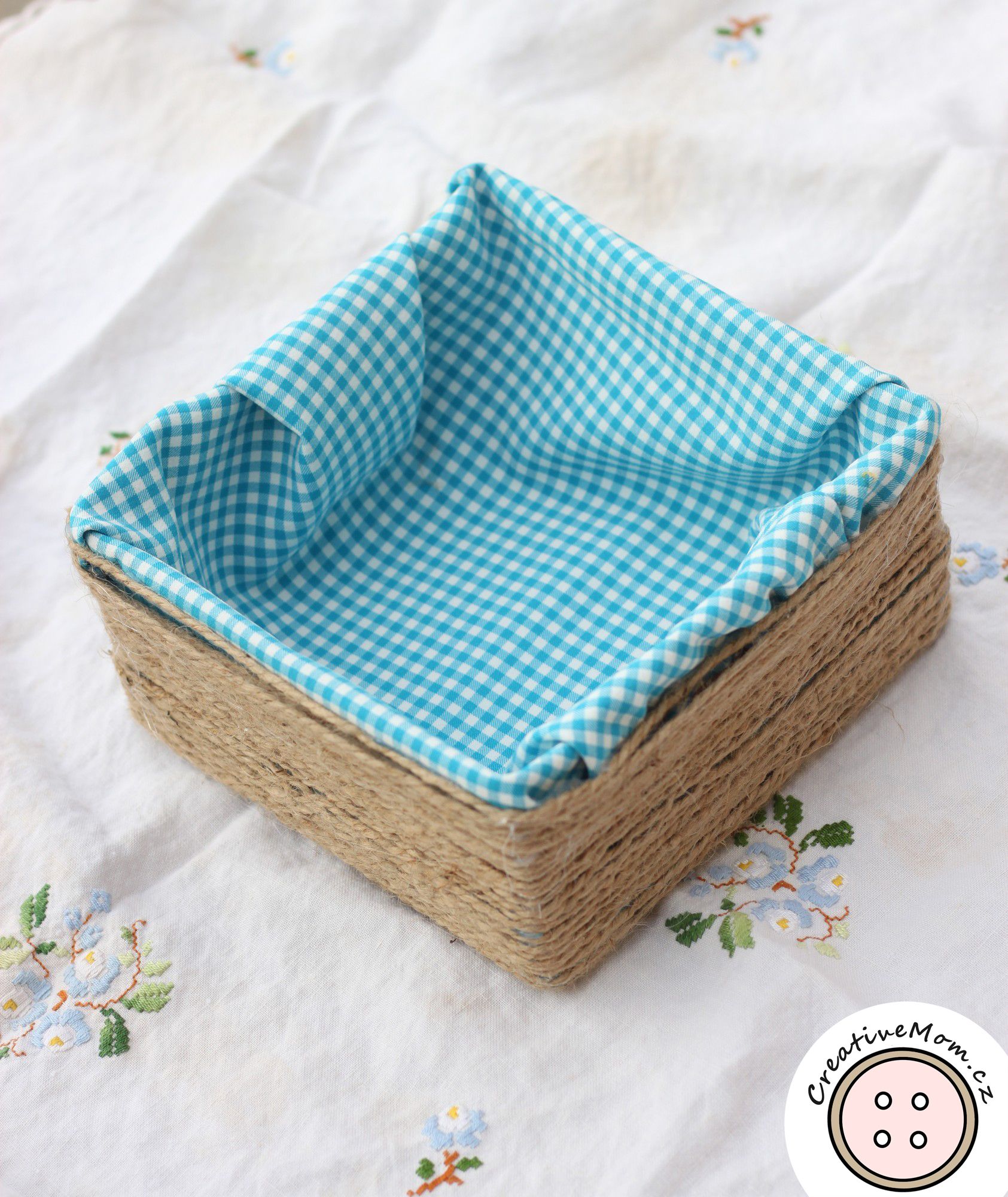String Basket From a Box : 4 Steps (with Pictures) - Instructables