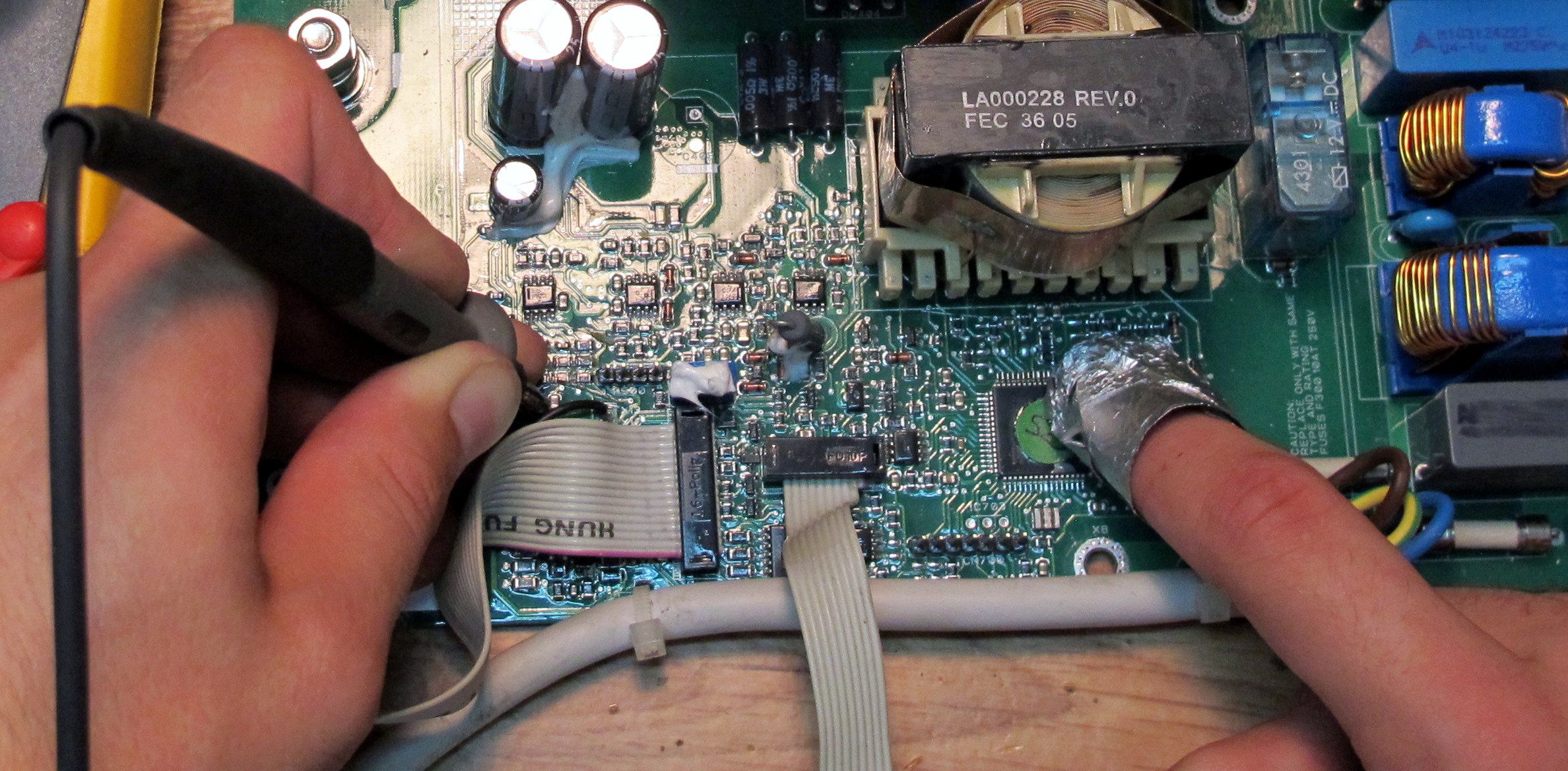 How to Quickly Find and Trace PCB Tracks (with Pictures) - Instructables