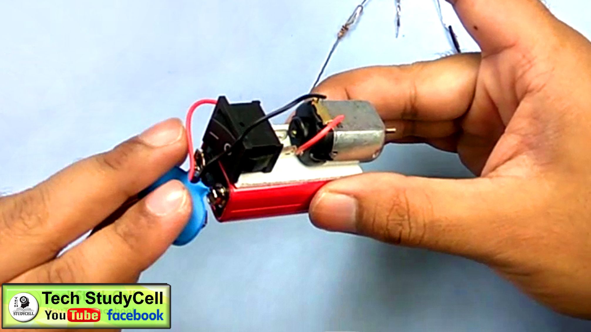 How to Make a Mini Bug Robot in 5 Minutes : 10 Steps - Instructables