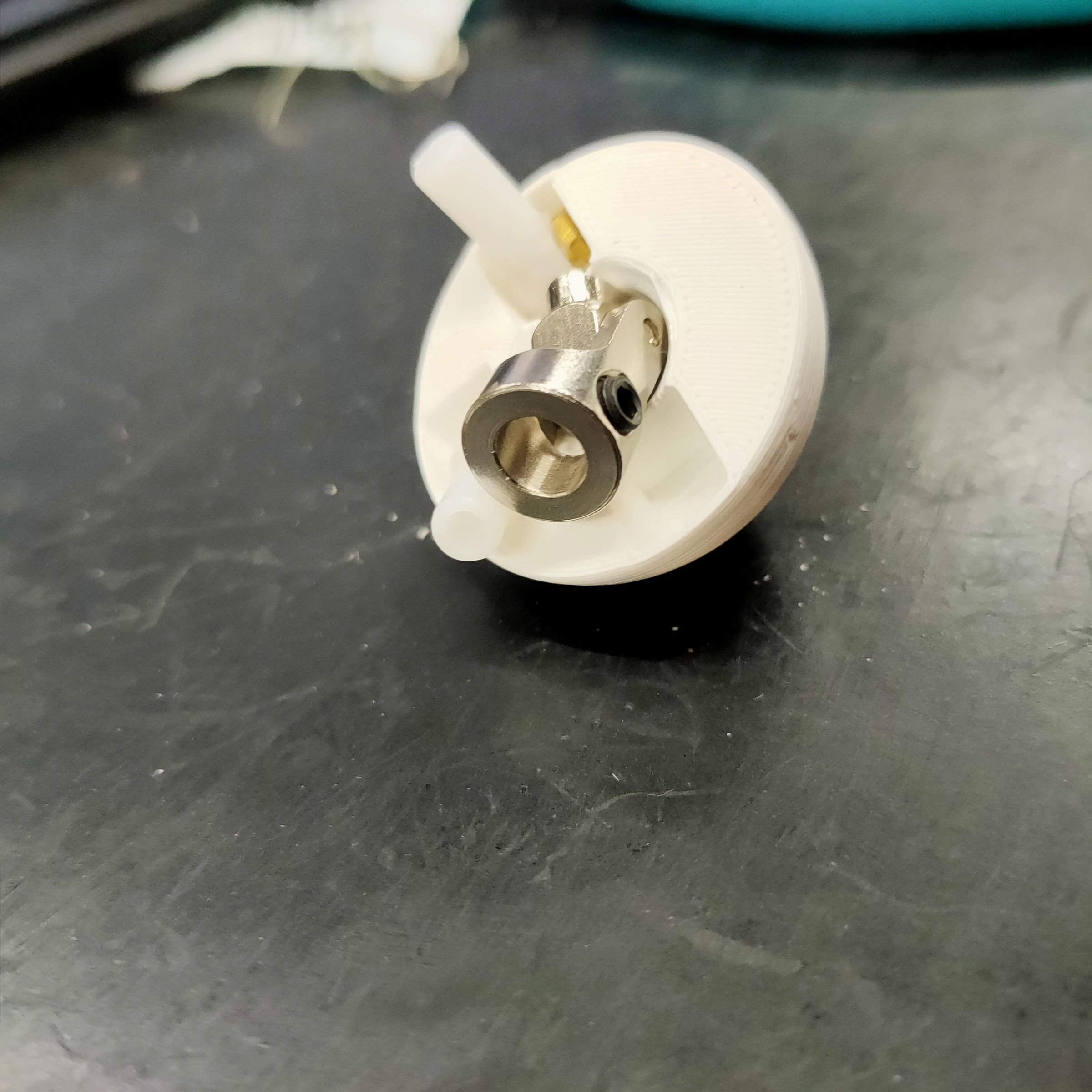 Motion Follow Animatronics Eyes : 8 Steps (with Pictures) - Instructables