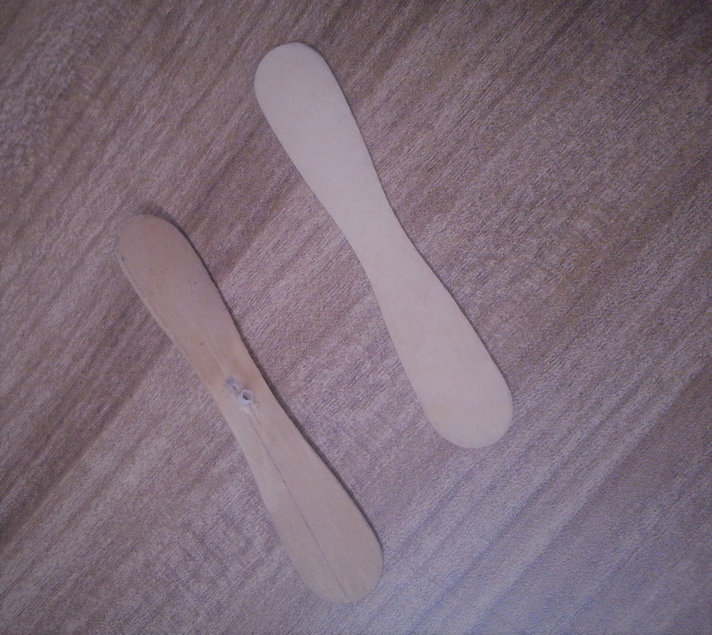 Flying Prop: With a Simple Popsicle Stick ! : 3 Steps - Instructables