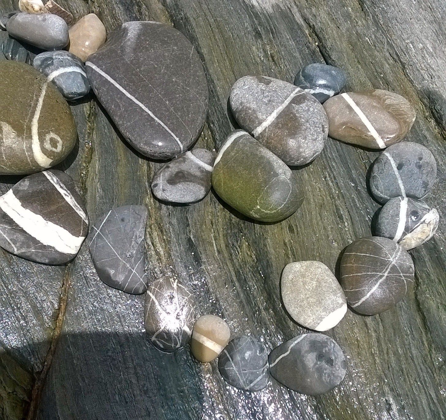 Drawing With Stones - Instructables