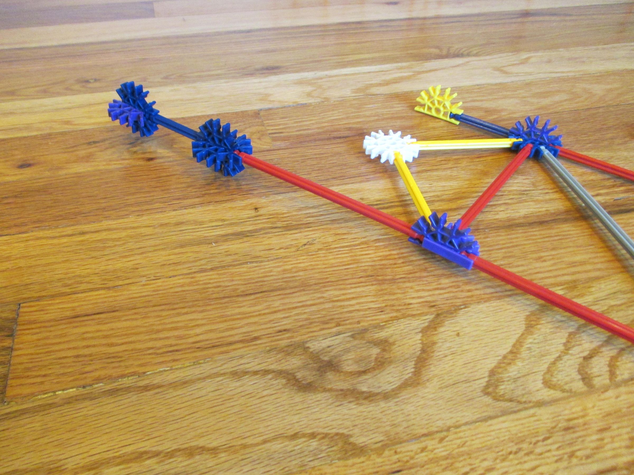 Rollercoaster Push Lift: a K'nex Ball Machine Lift : 8 Steps ...