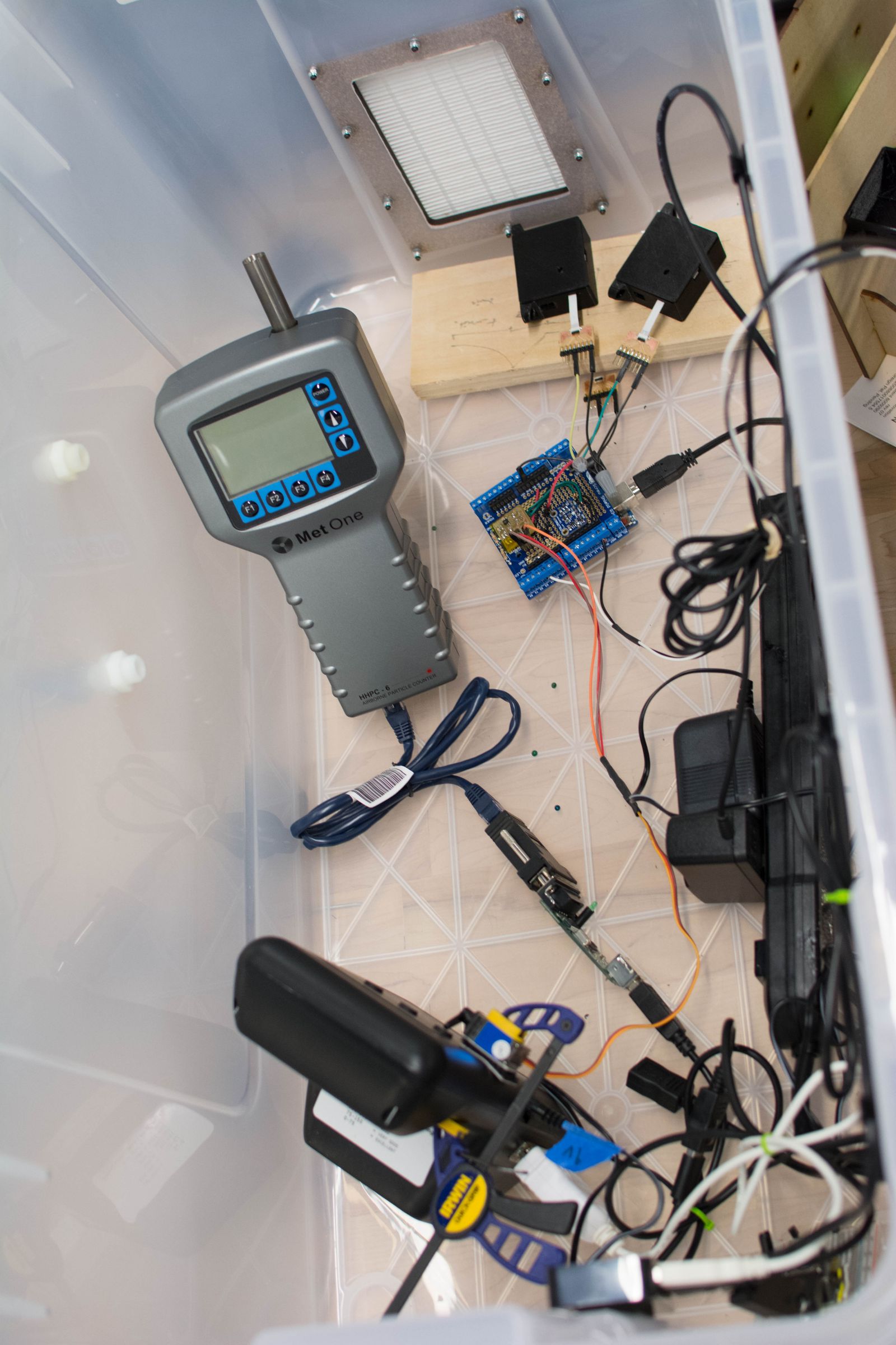 How to Build a Test Chamber for Air Particle Sensors : 20 Steps (with ...