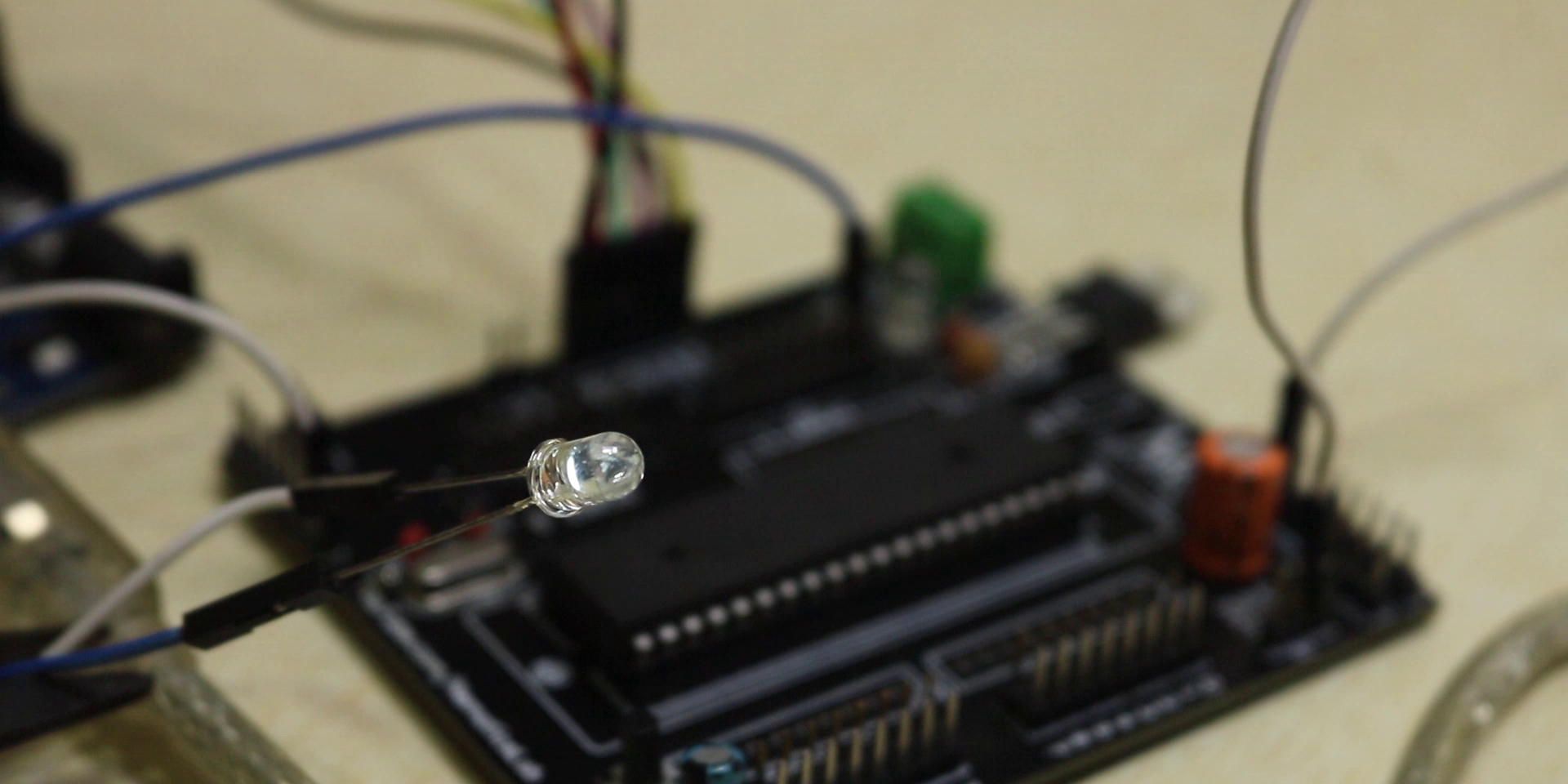 How to Program 8051 Using Arduino! : 5 Steps - Instructables