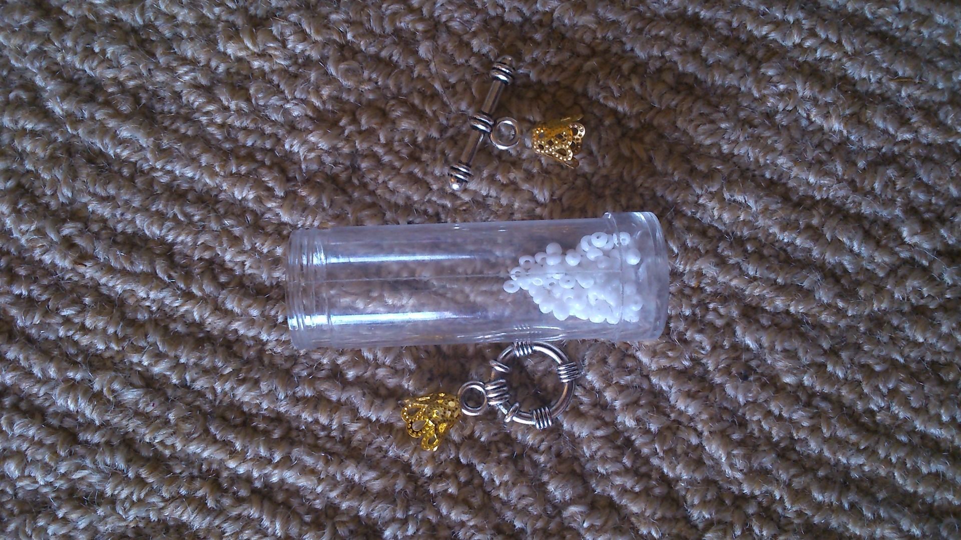 Grown-up Scoubi Bracelets : 4 Steps - Instructables