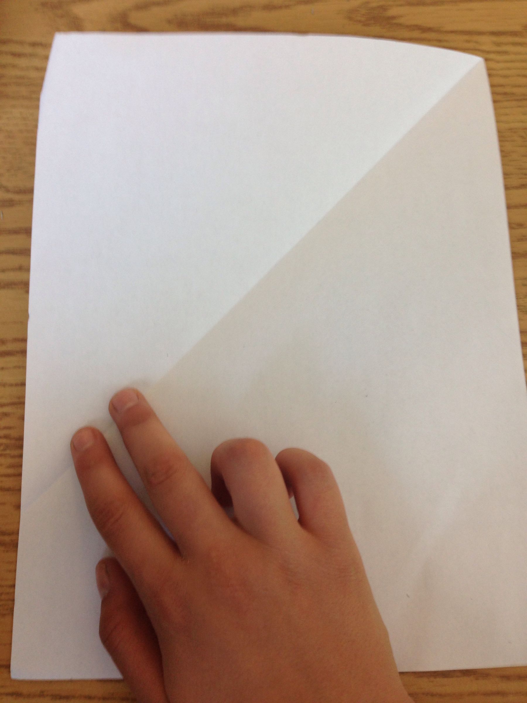 The Hammer (Paper Airplane) : 13 Steps - Instructables