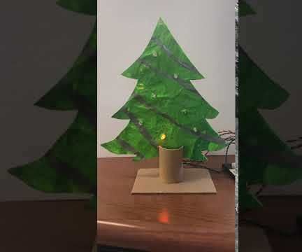 FUSED PLASTIC CHRISTMAS TREE WITH LEDS : 4 Steps - Instructables