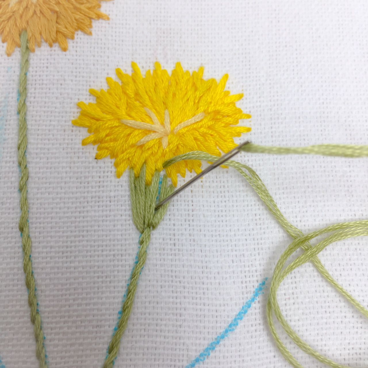 Easy Handembroidered Dandelion : 5 Steps (with Pictures) - Instructables