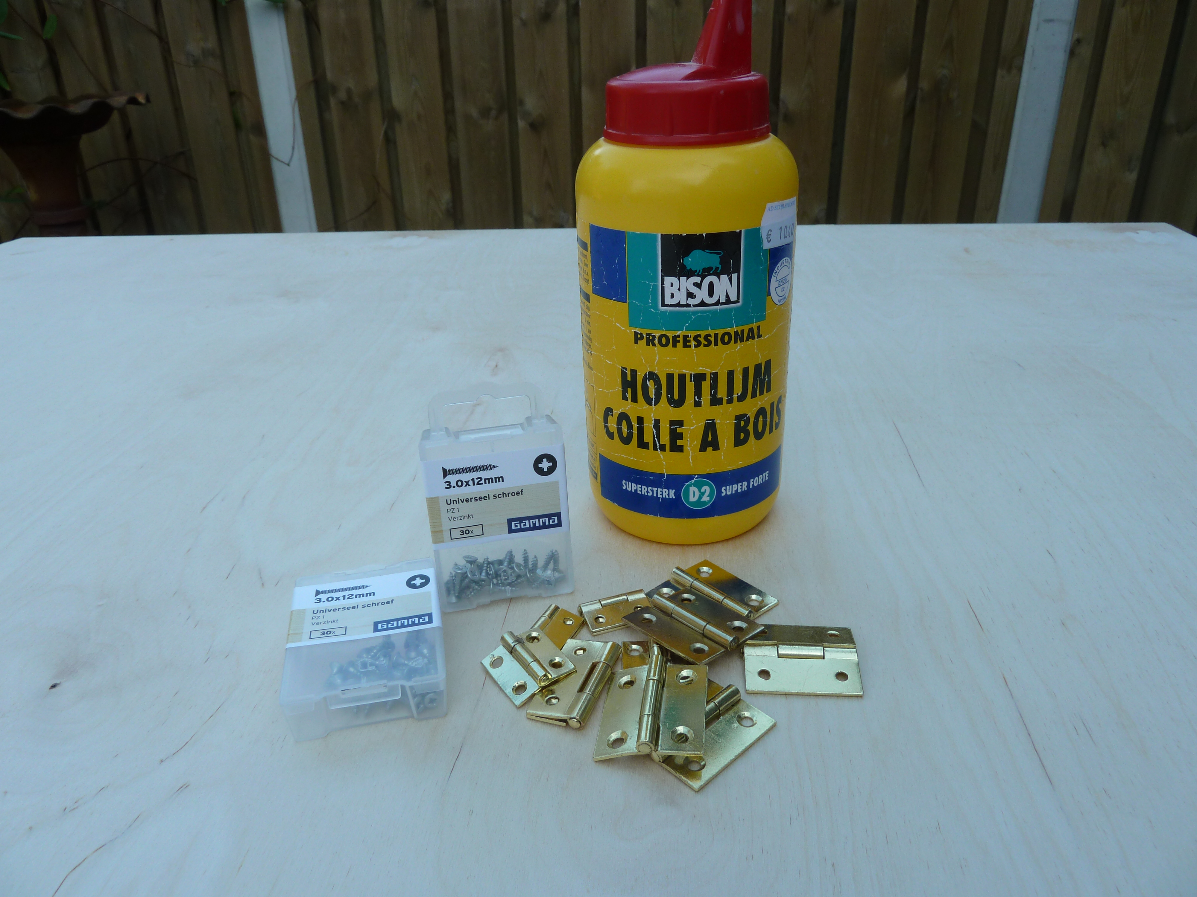 Make a Portable Workstation : 14 Steps (with Pictures) - Instructables