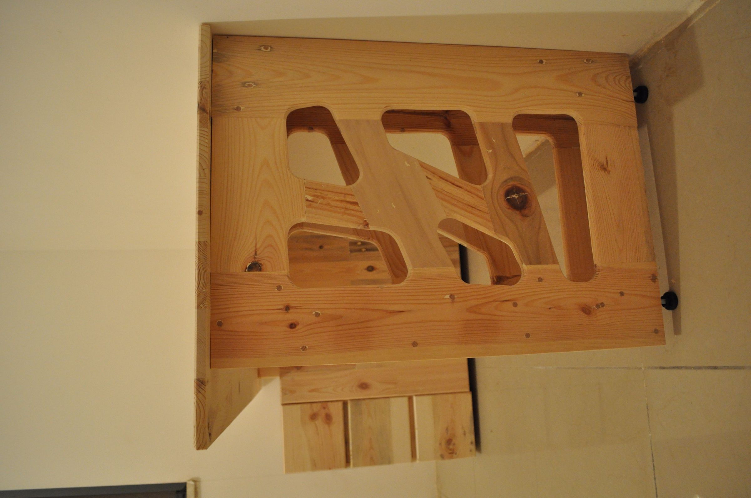 How to Build a Desk From Pallet Wood : 12 Steps (with Pictures ...