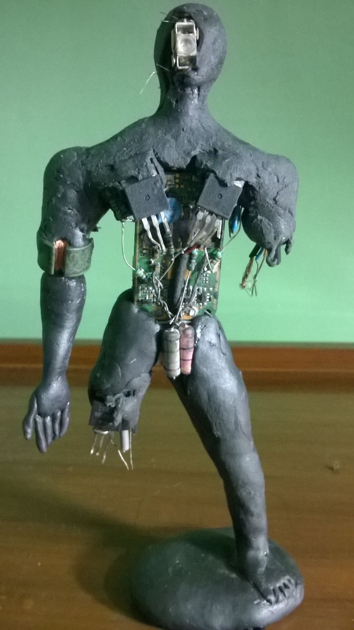 Terminator T-2000 Action Figure : 7 Steps - Instructables
