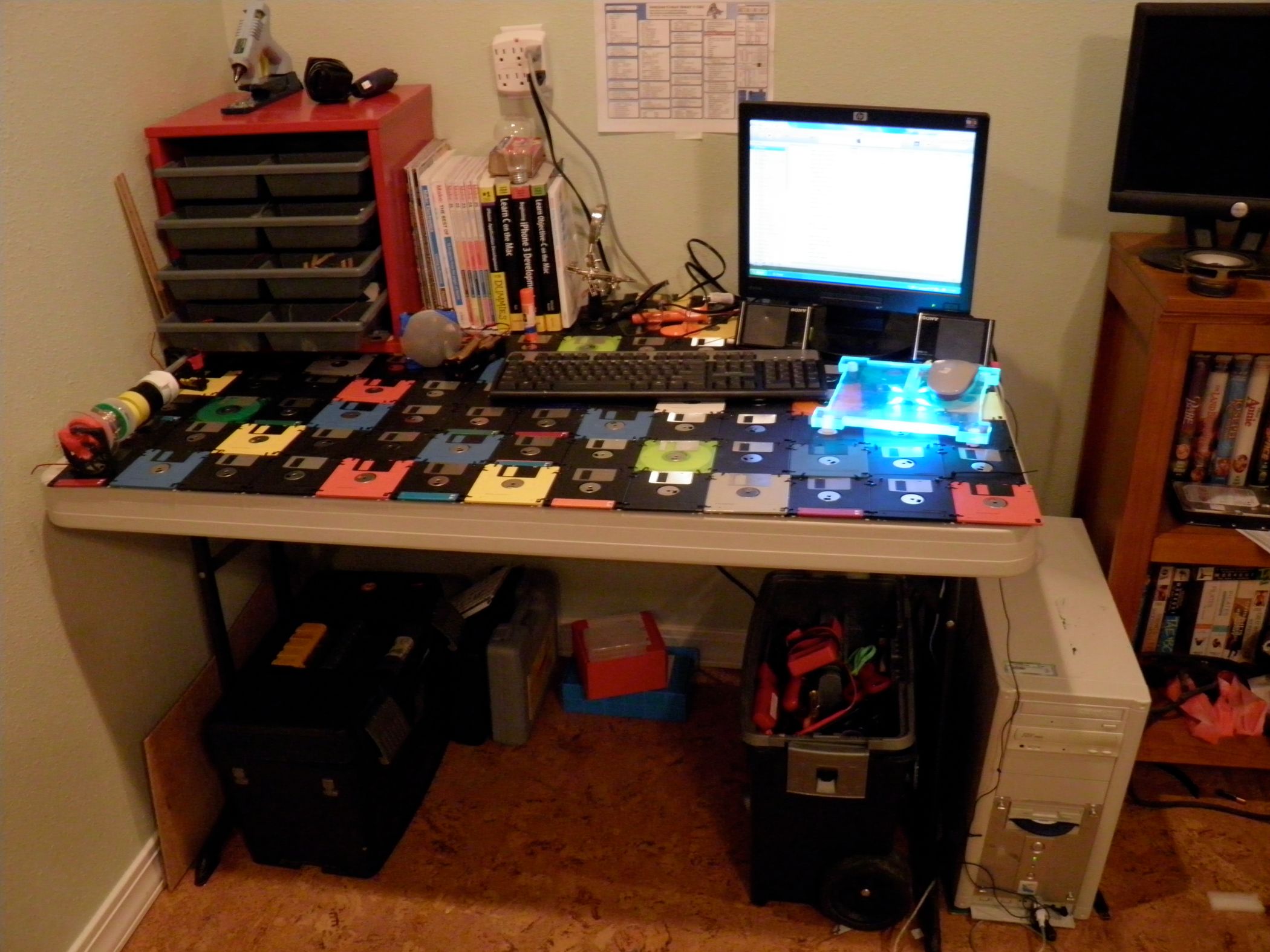 My Workspace (contest Entry) - Instructables