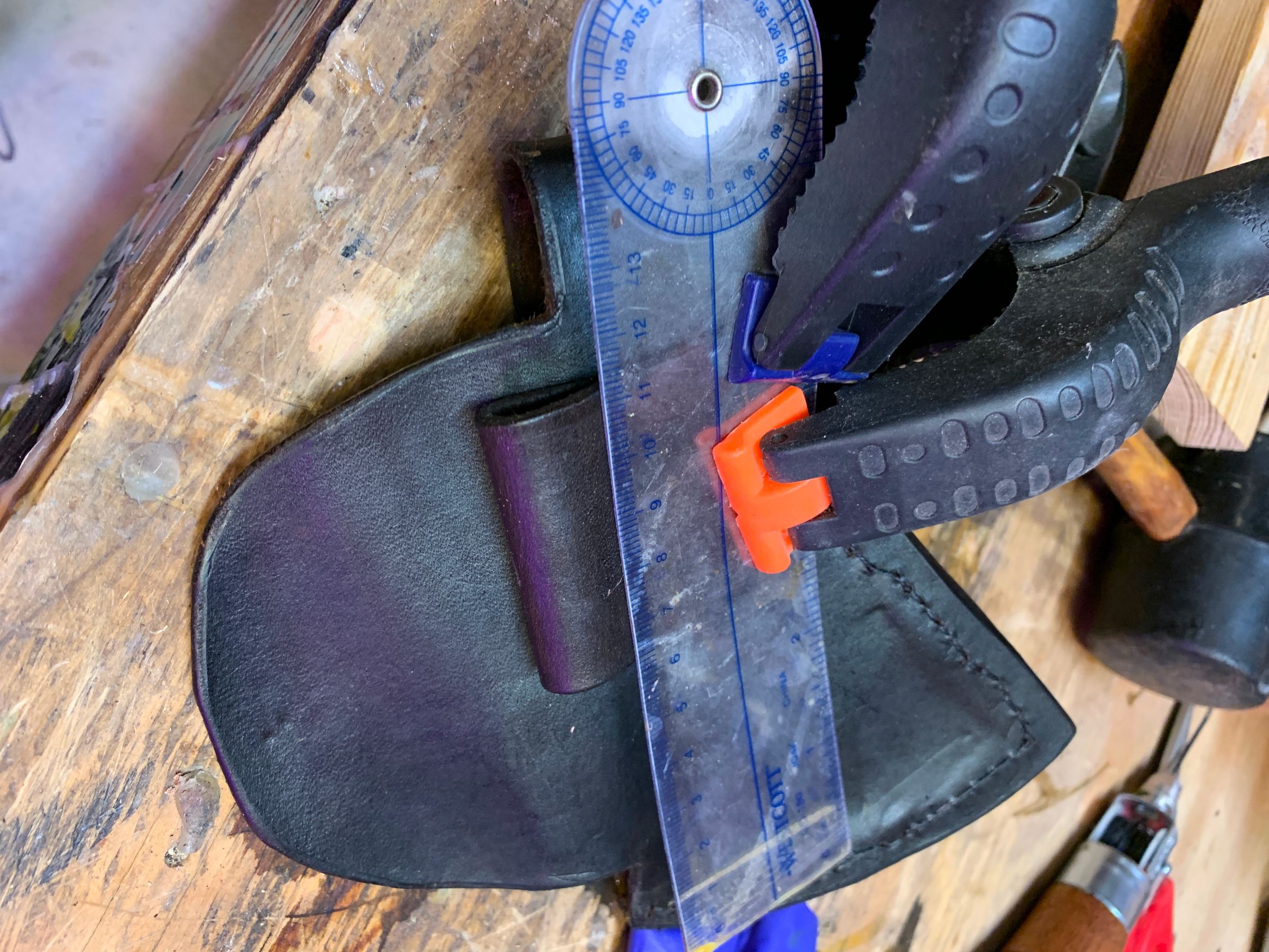 Leather Hatchet/Ax Sheath : 9 Steps (with Pictures) - Instructables