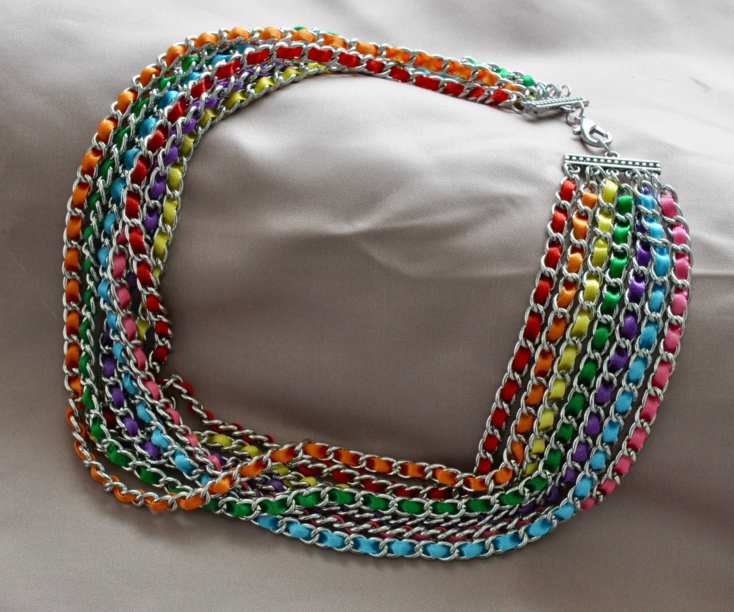 Ribbon Chain Necklace : 7 Steps (with Pictures) - Instructables