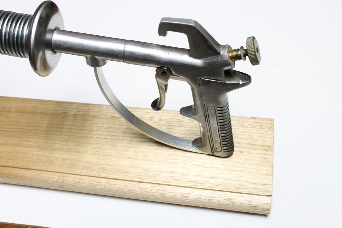 Make a Ray Gun : 12 Steps (with Pictures) - Instructables