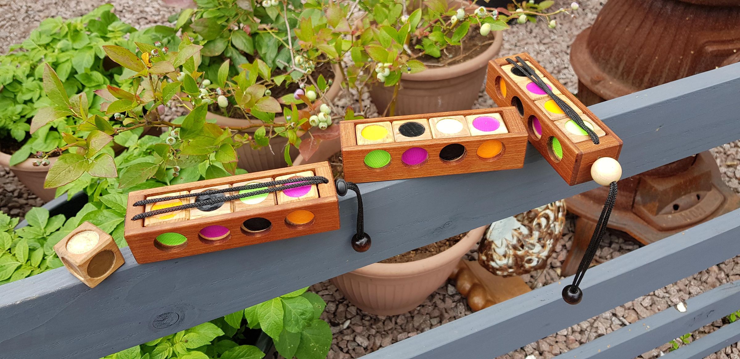 Instant Insanity Puzzle : 24 Steps (with Pictures) - Instructables