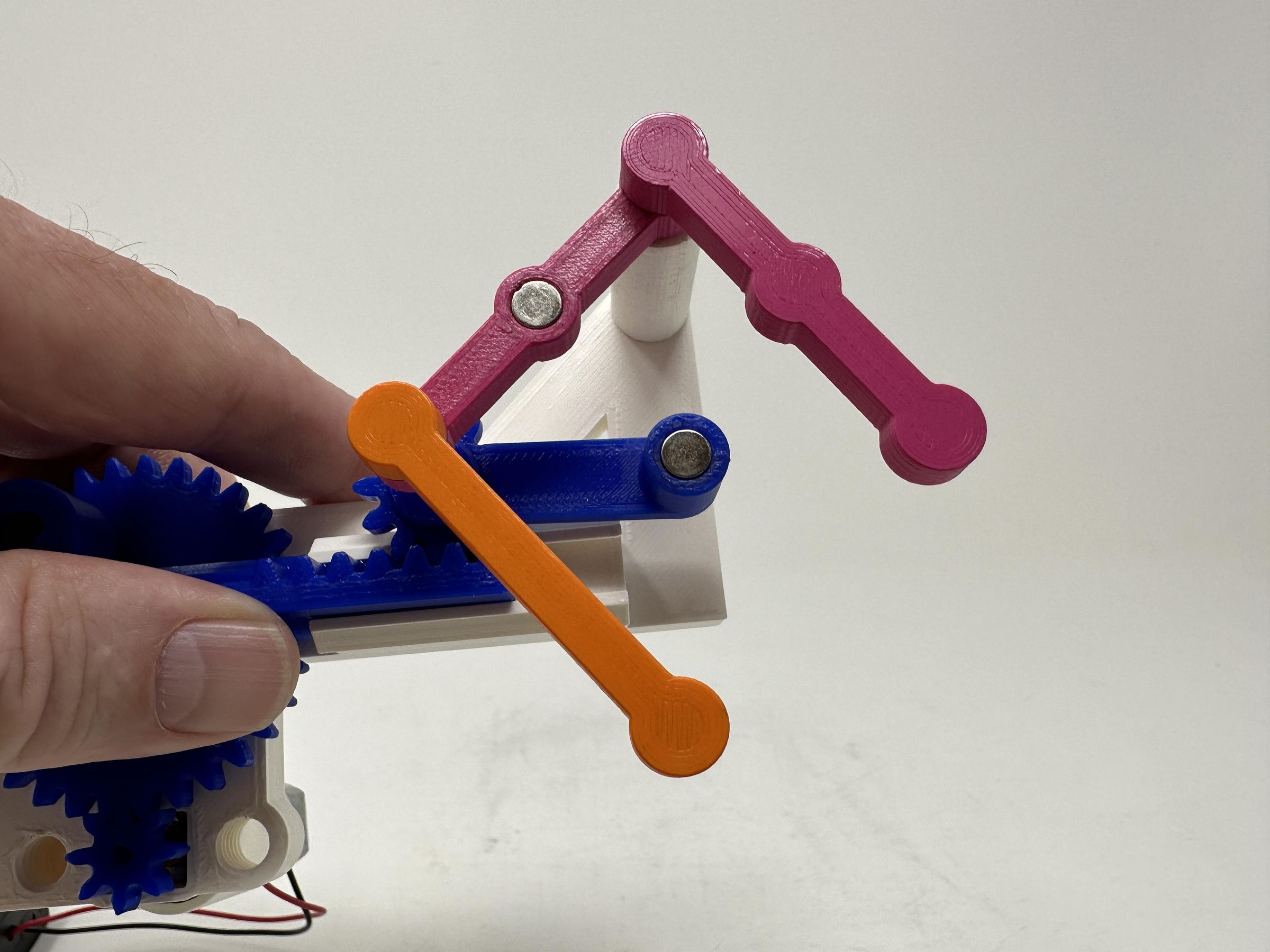 Marblevator, Grippers : 4 Steps (with Pictures) - Instructables