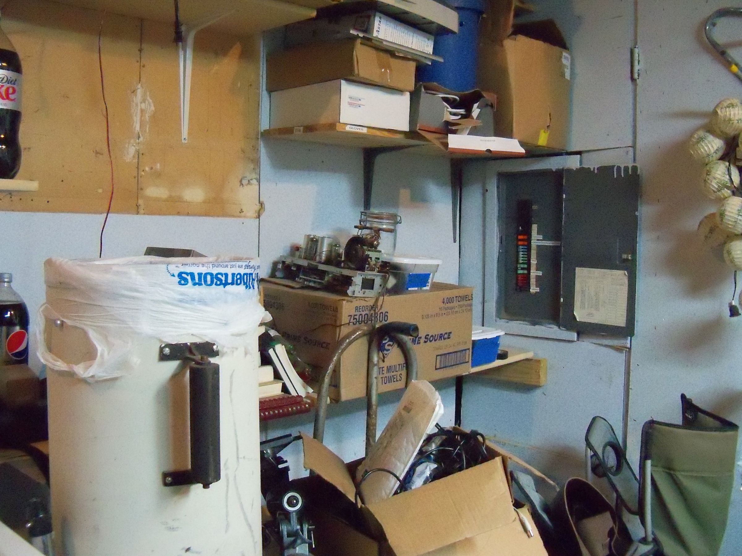 DepotDevoid's Depot Devoid of Cleanliness : 10 Steps - Instructables