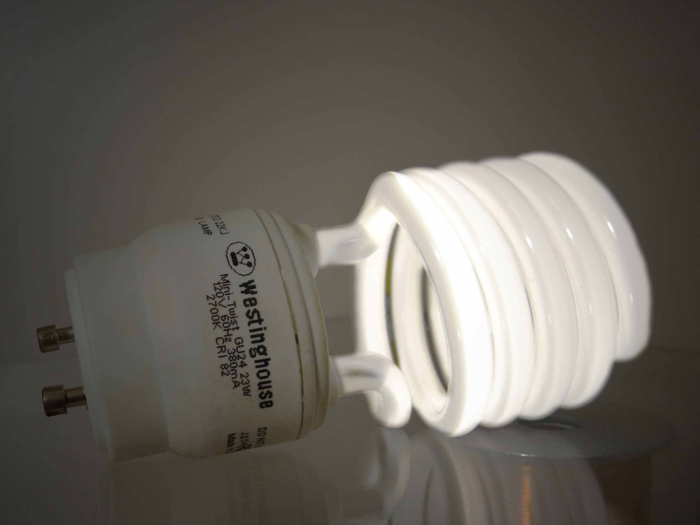 Easy Tesla Coil! : 6 Steps (with Pictures) - Instructables