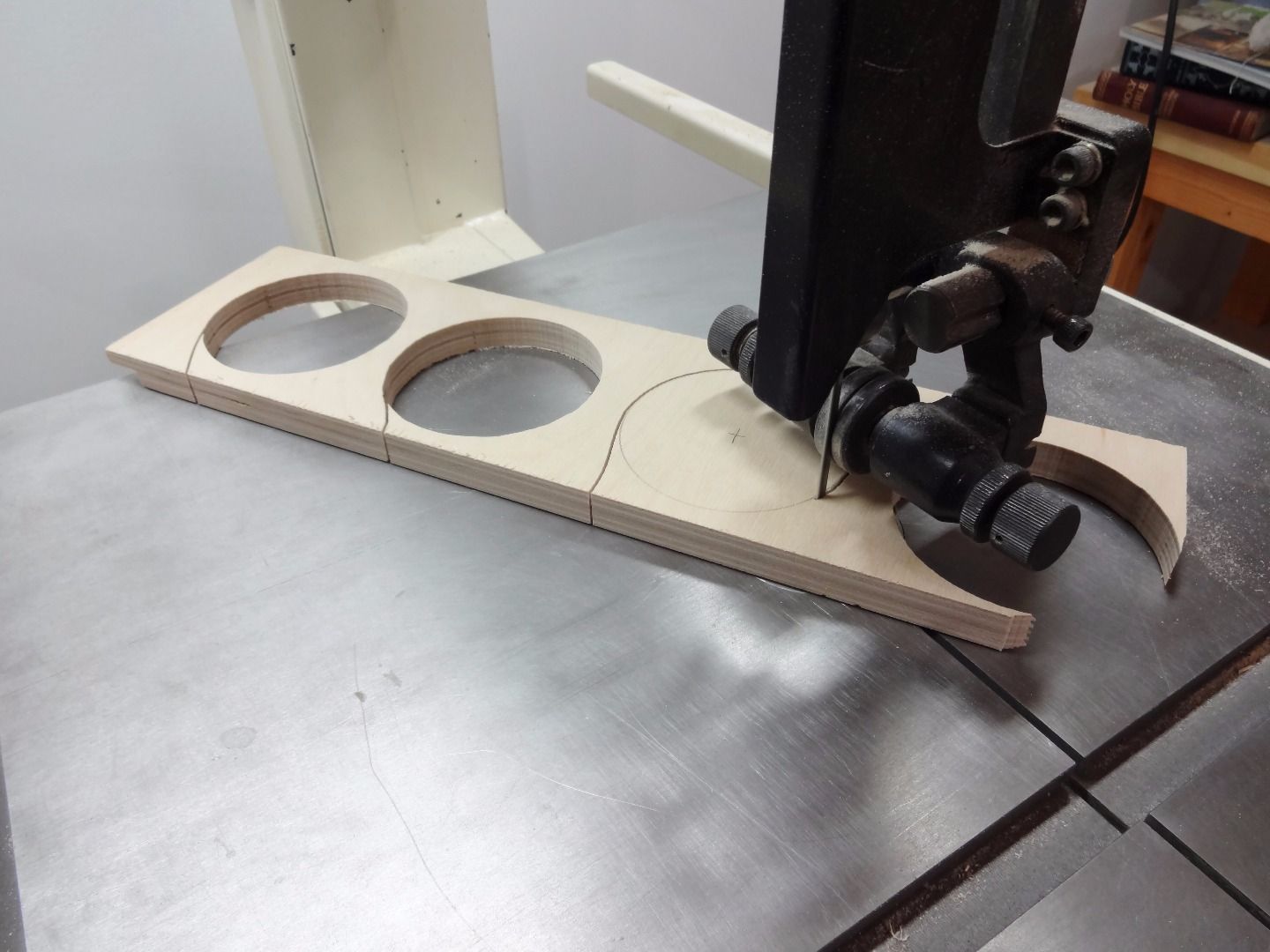 Wooden AT-AT Walker : 37 Steps (with Pictures) - Instructables