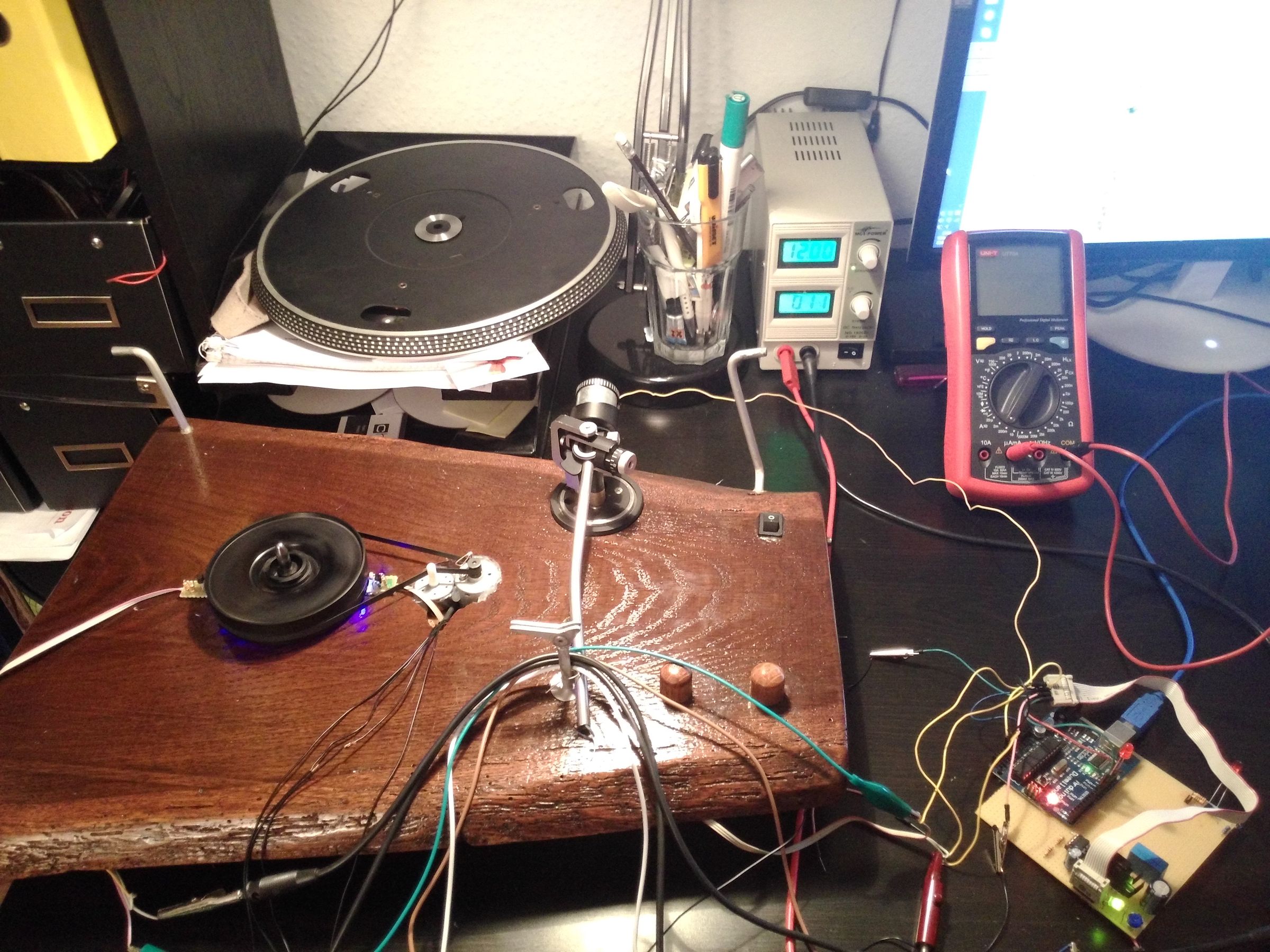 Creating a Smart-controlled Turntable Driver : 9 Steps - Instructables