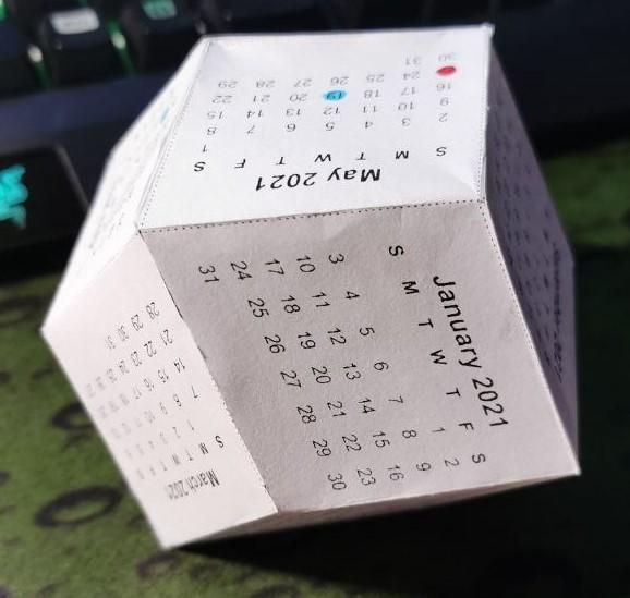 Choose Your 3D Calendar for 2021 : 4 Steps (with Pictures) - Instructables