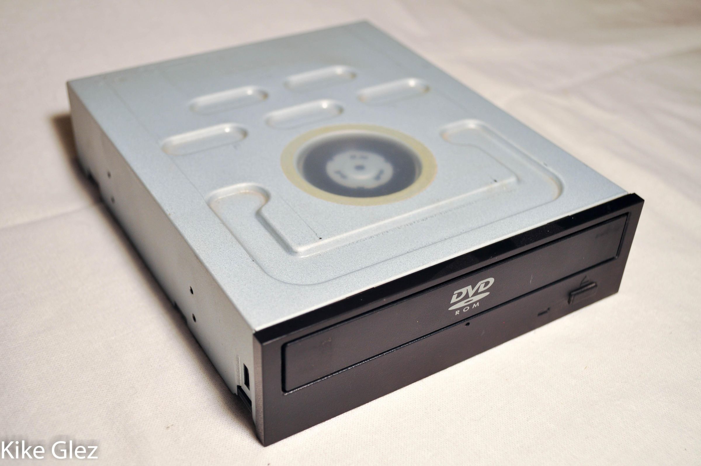 SuperMacro Photo With Cdrom/dvd Rail and Arduino : 7 Steps (with ...