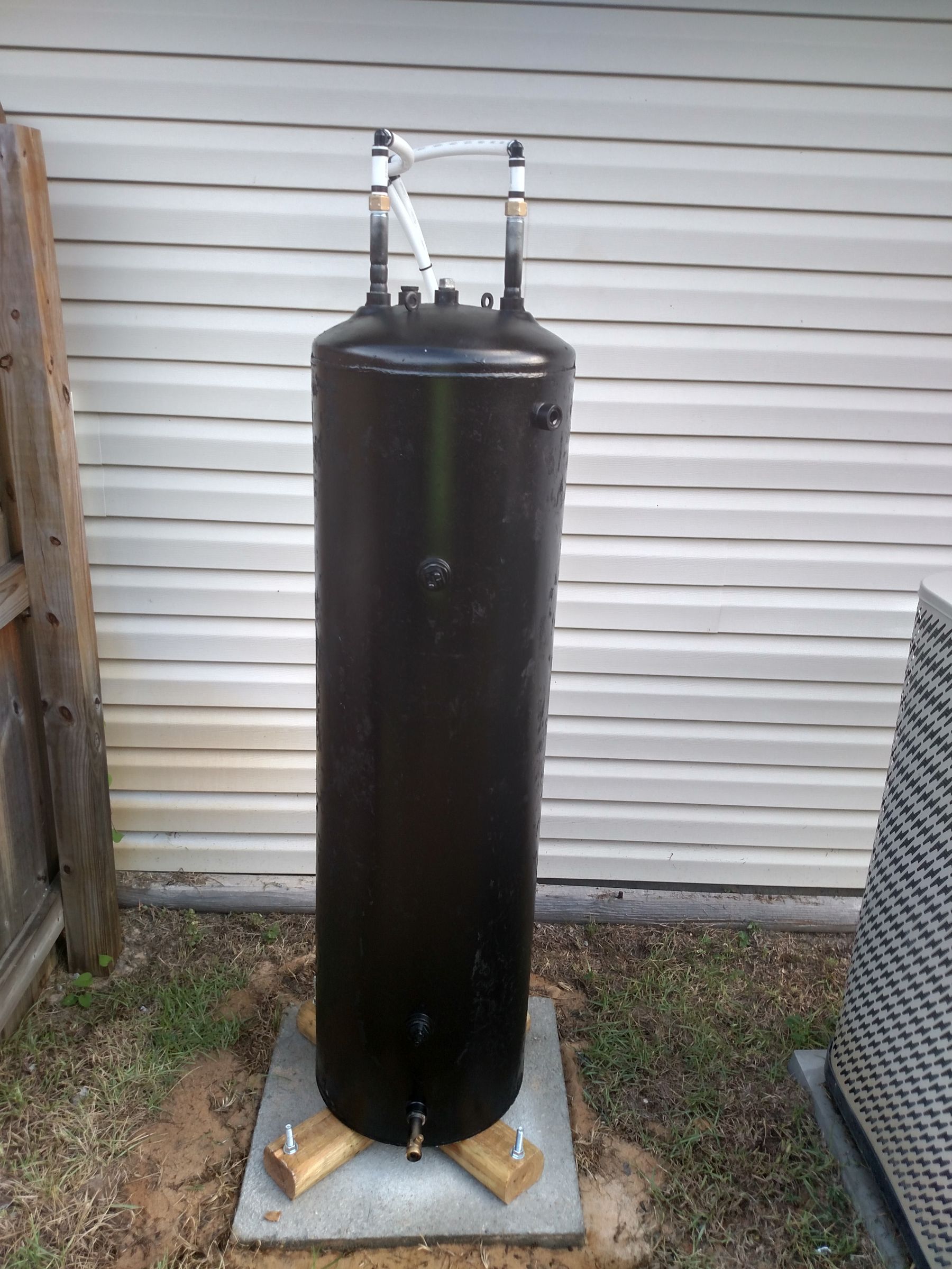 Make a Cheap Solar Batch Water Heater (Solar Preheater) : 9 Steps (with ...